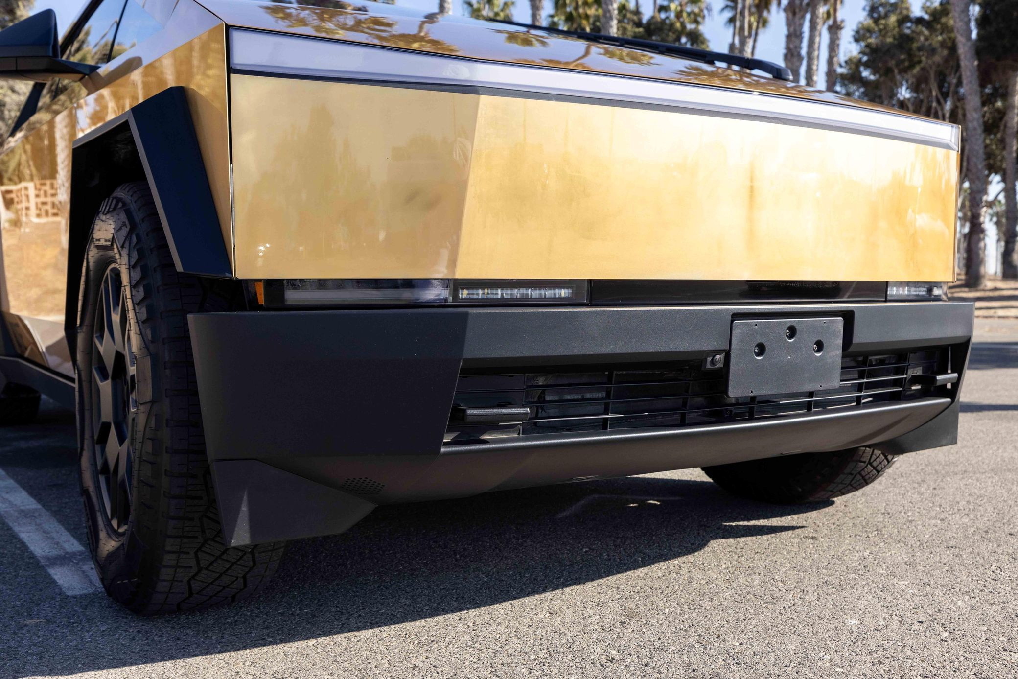 Viral Cybertruck Coated In $60,000 Of 24K Gold Hits the Auction Block ...