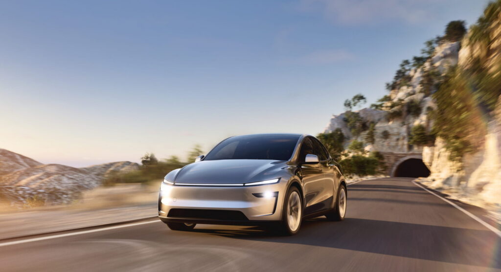 2025 Tesla Model Y Debuts With Cybercab Looks And Turn Signal Stalks ...