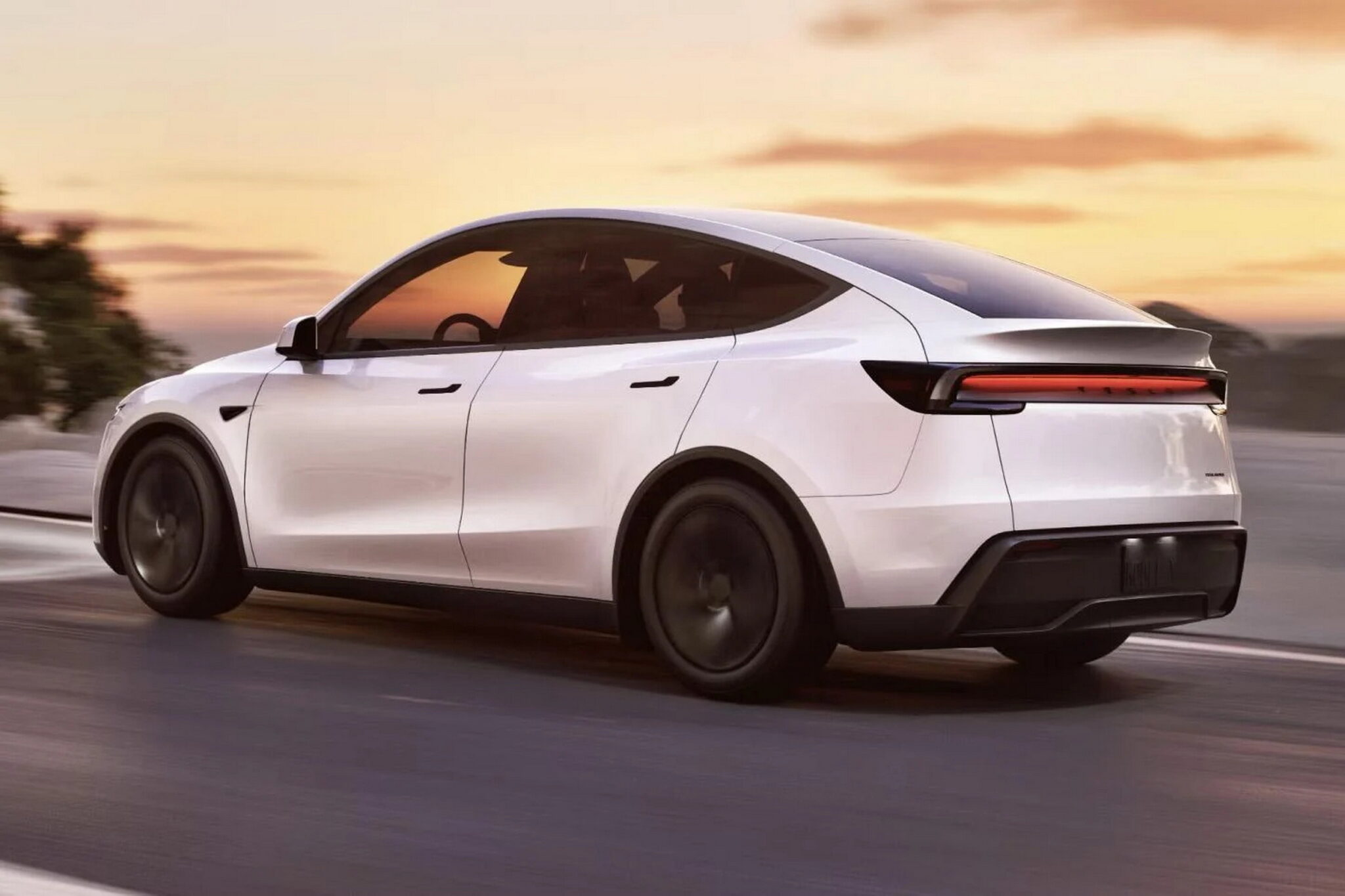 2025 Tesla Model Y Debuts With Cybercab Looks And Turn Signal Stalks ...