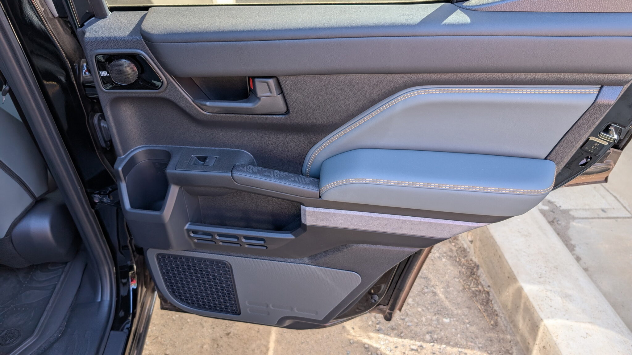 2025 Toyota 4Runner vs. Land Cruiser: We Drove Both, Here’s How They ...