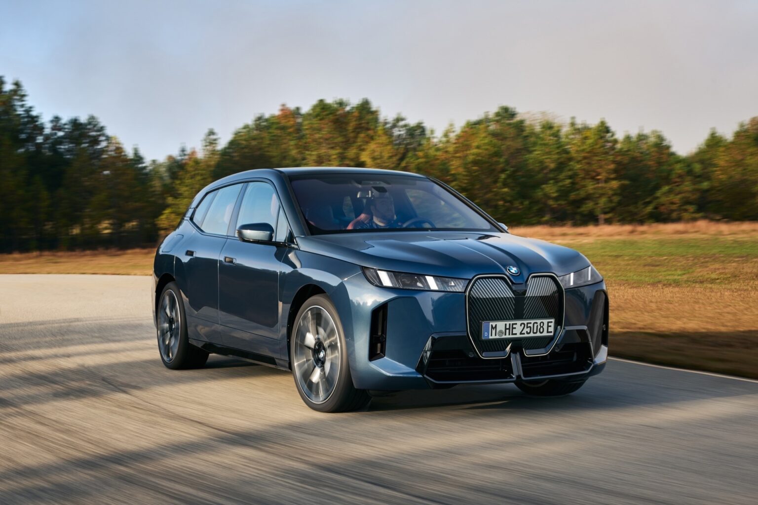 BMW Bumps 2026 iX Driving Range Up To 364 Miles | Carscoops