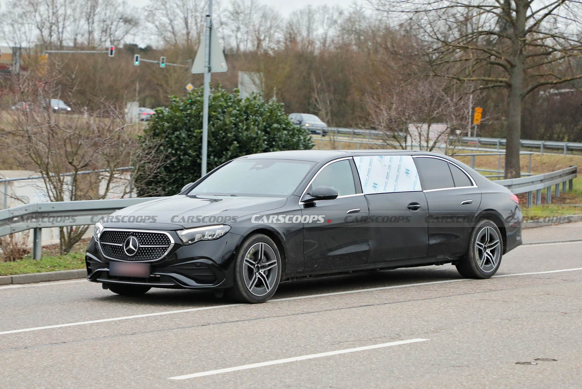 Six-Door, Four-Cylinder Mercedes E-Class Limo Is All Kinds Of Crazy ...