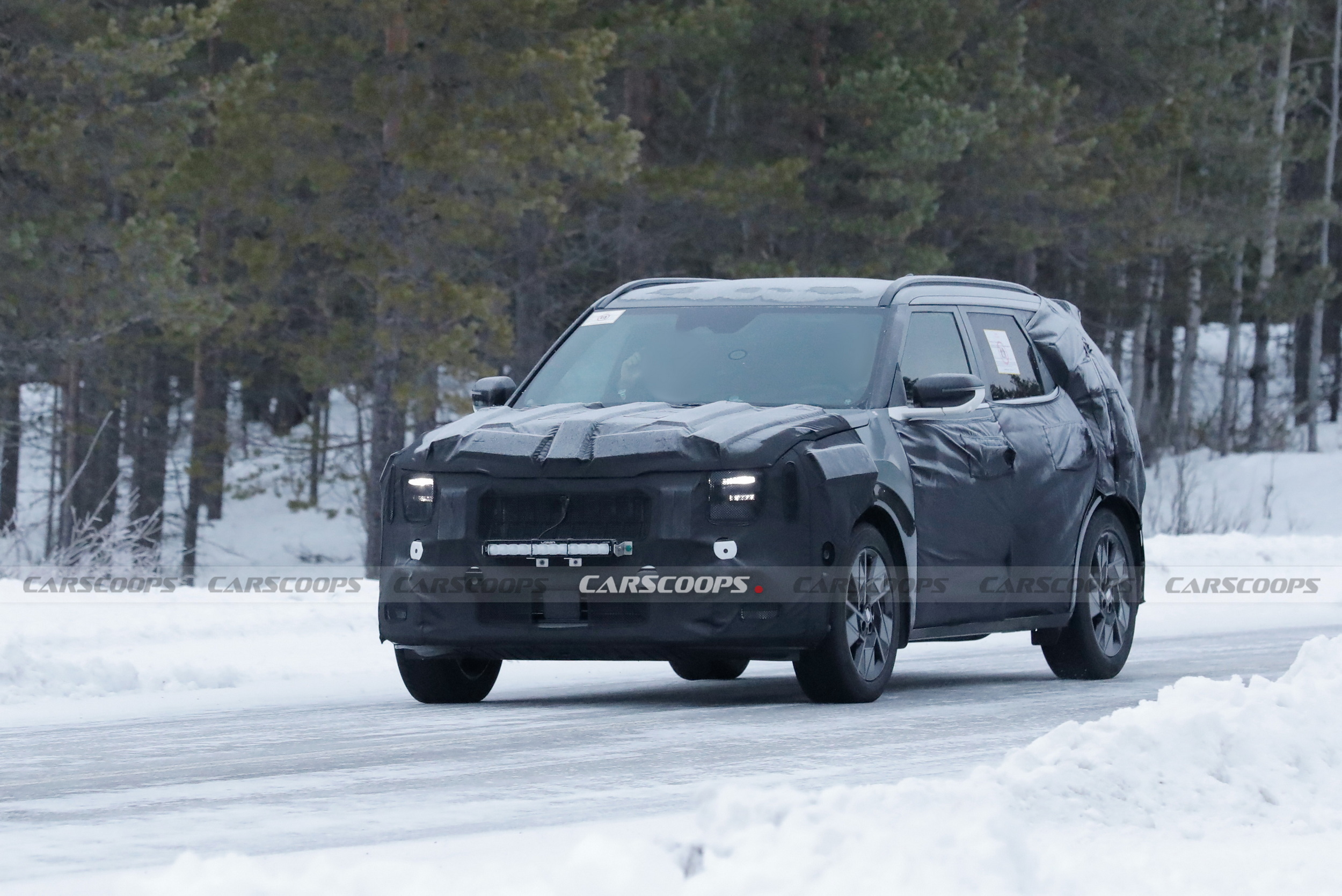 2027 Kia Seltos Gets Boxier With Tasman Grille And Hybrid Powertrain ...