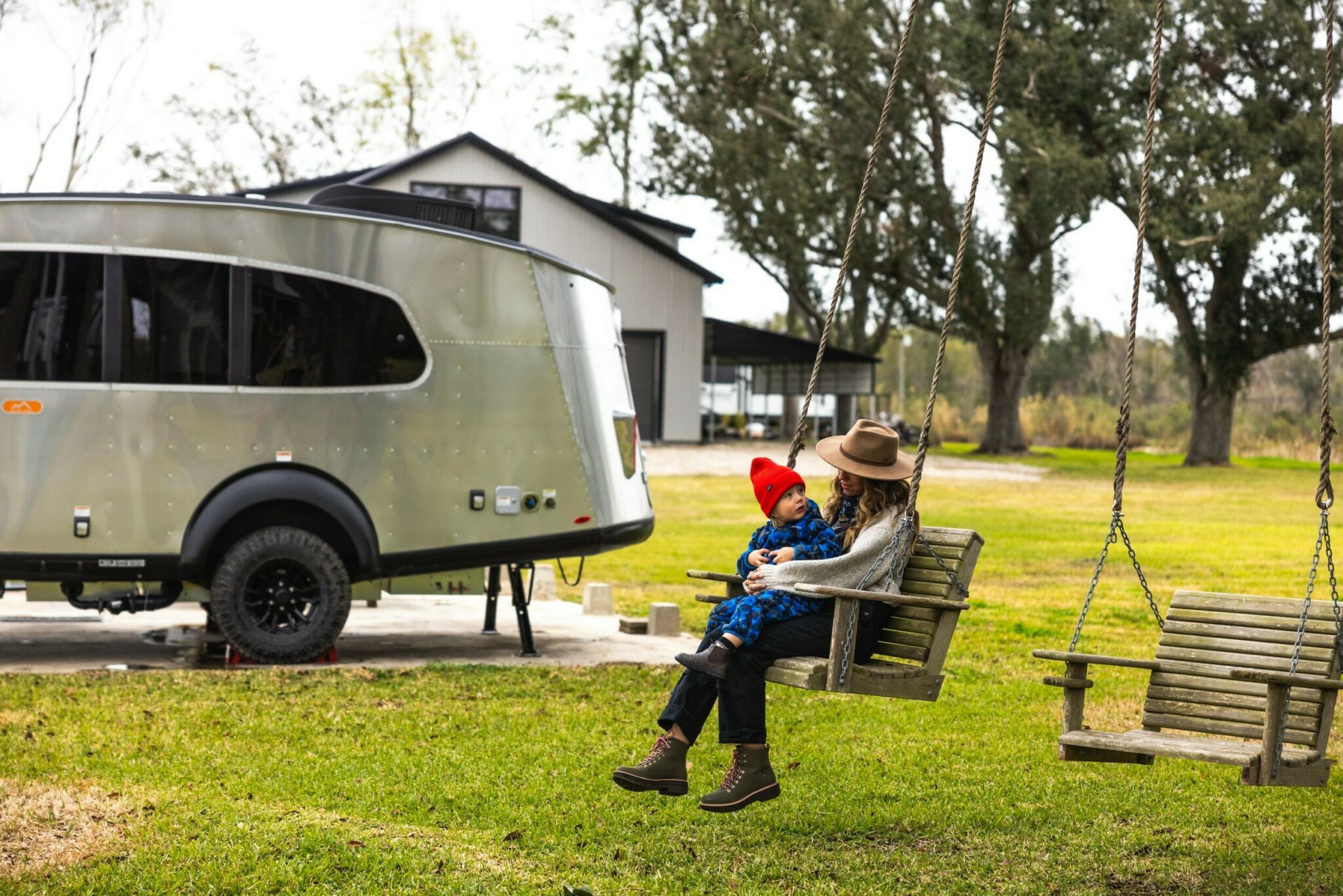 Airstream Basecamp 20Xe Goes Off-Grid With 3-Inch Lift And Big Battery ...