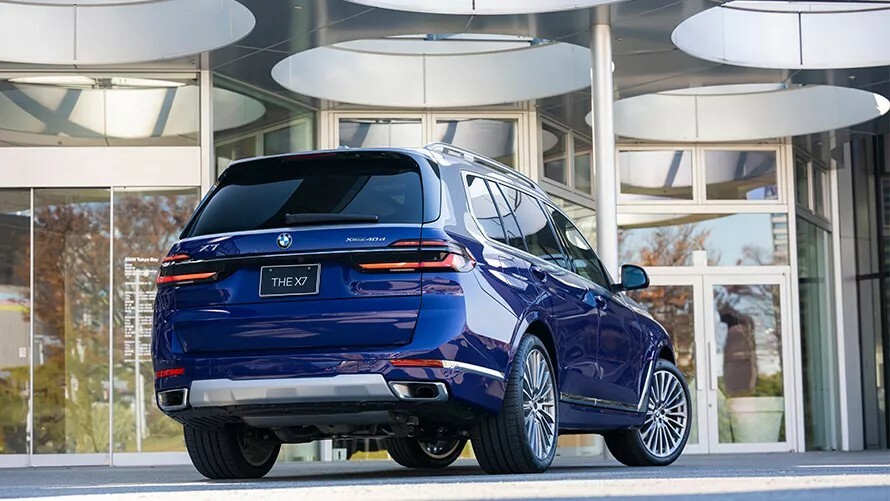 BMW Aims For The Stars With X7 Nishiki Lounge Concept | Carscoops
