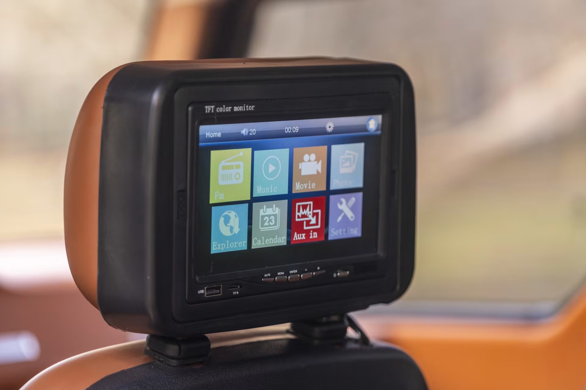 Mercedes G-Class Golf Cart Has 20 HP, 4 Screens, And Costs More Than A ...