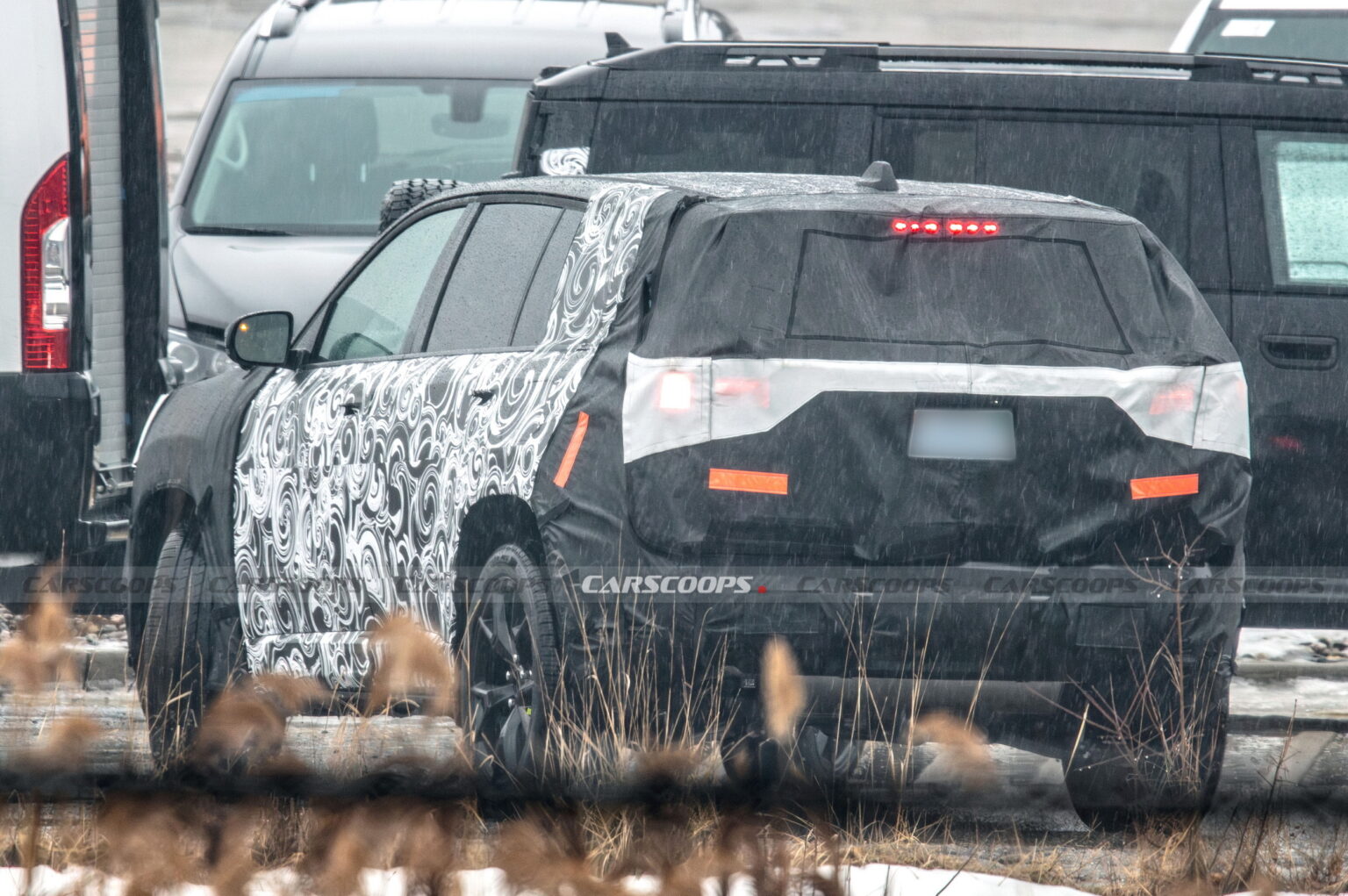 2026 Jeep Cherokee Successor Caught With Wagoneer S DNA And Gas Engines ...