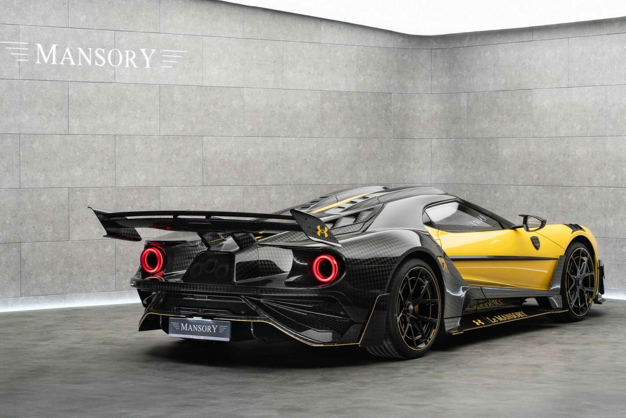 Mansory’s Ford GT Le Mansory Brings Stephen Curry’s Sneaker To Life On ...