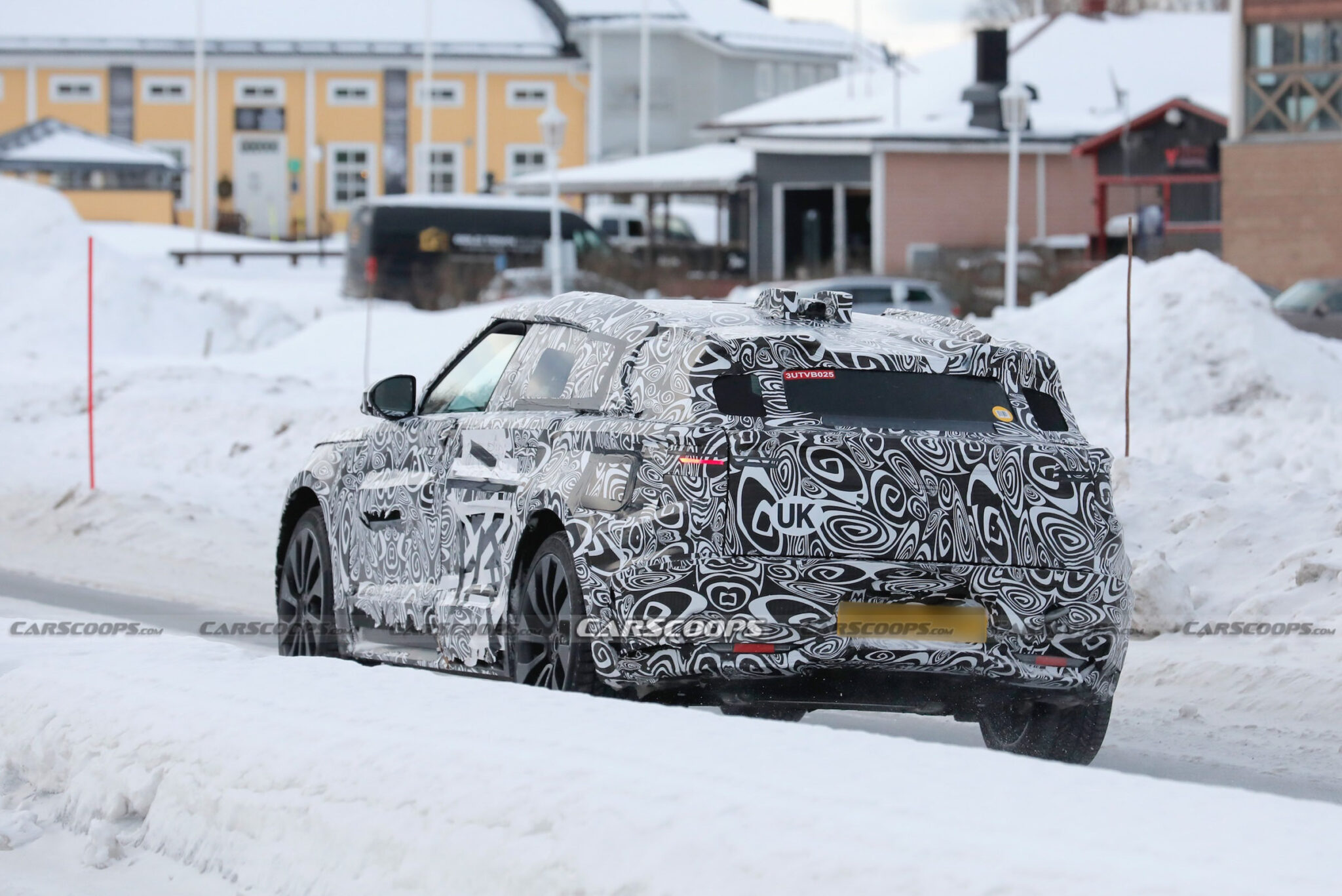 2027 Range Rover Velar EV Is Coming For The Macan Electric | Carscoops