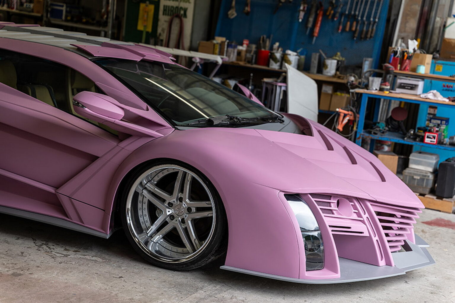 A Real Lamborghini Diablo Was Sacrificed To Make ‘THE BEAST’ | Carscoops