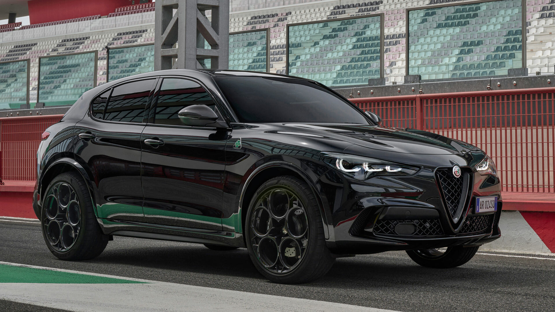 New Alfa Romeo Stelvio And Giulia Will Get Hybrid And Electric ...
