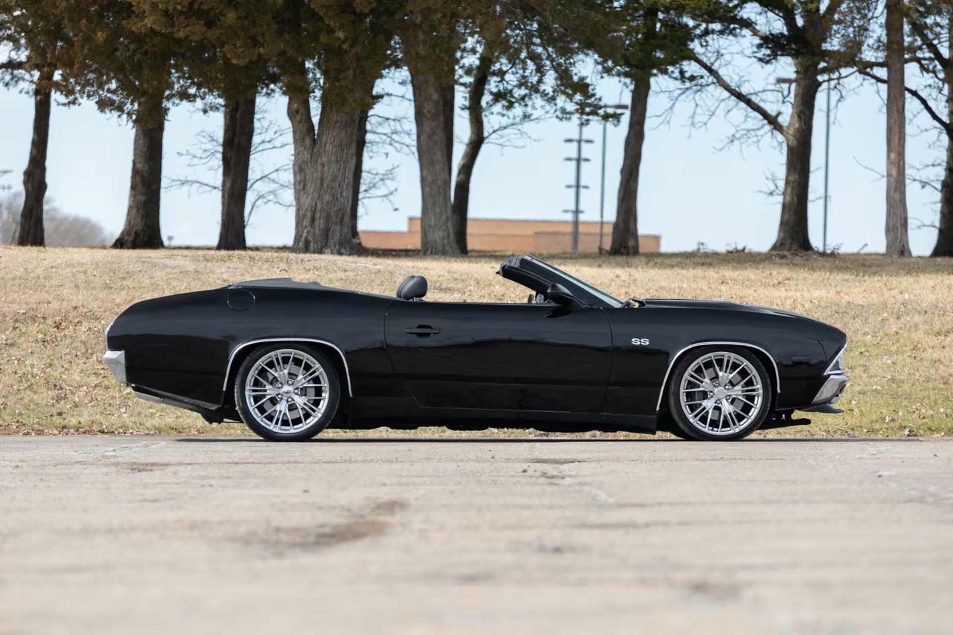 New Age Camaro Reborn As A ’69 Chevy Chevelle SS | Carscoops