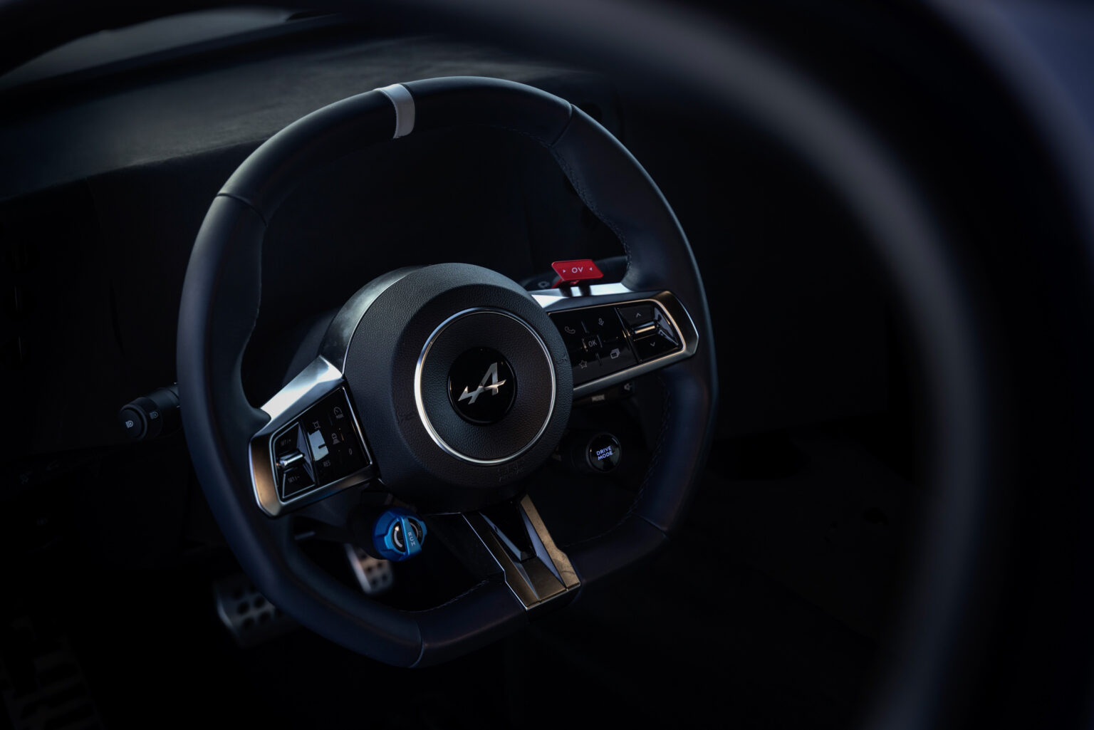 Alpine A390 Fastback Shows Off Playful Chassis And First Interior Image ...