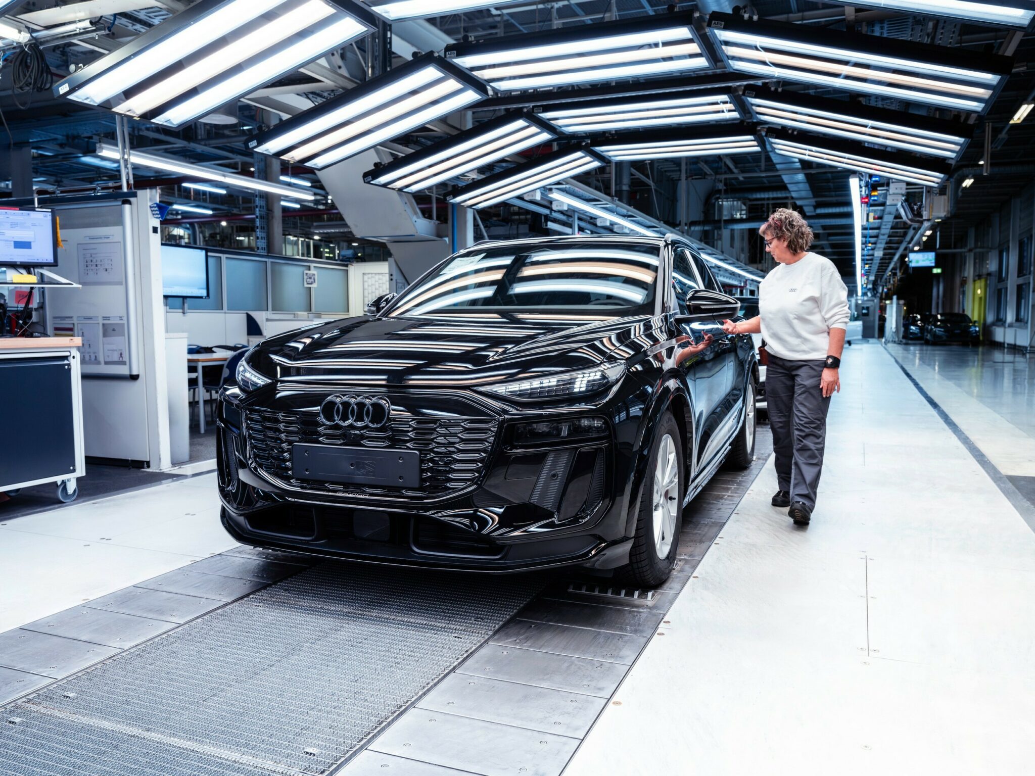 Audi Slashing Thousands Of Jobs, Appears To Abandon EV-Only Push ...