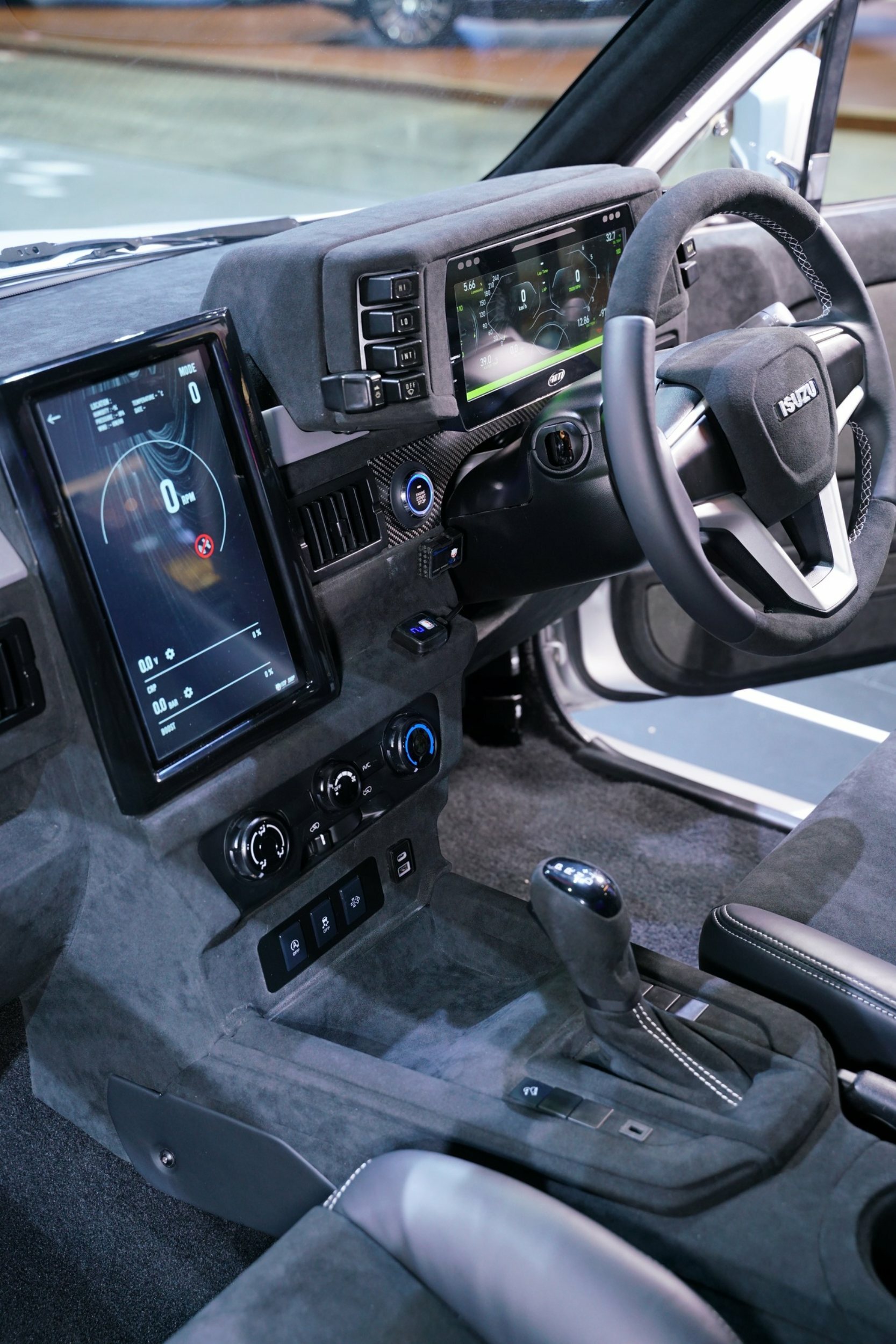 Isuzu Built The Coolest Retro Truck You’ve Never Heard Of | Carscoops