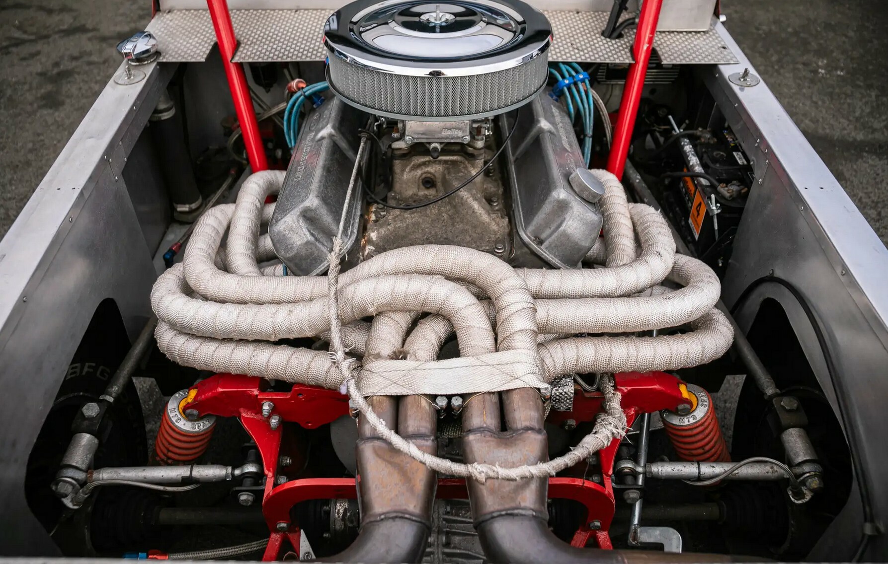 This Mini Pickup Is A 300 HP V8-Powered Riot | Carscoops