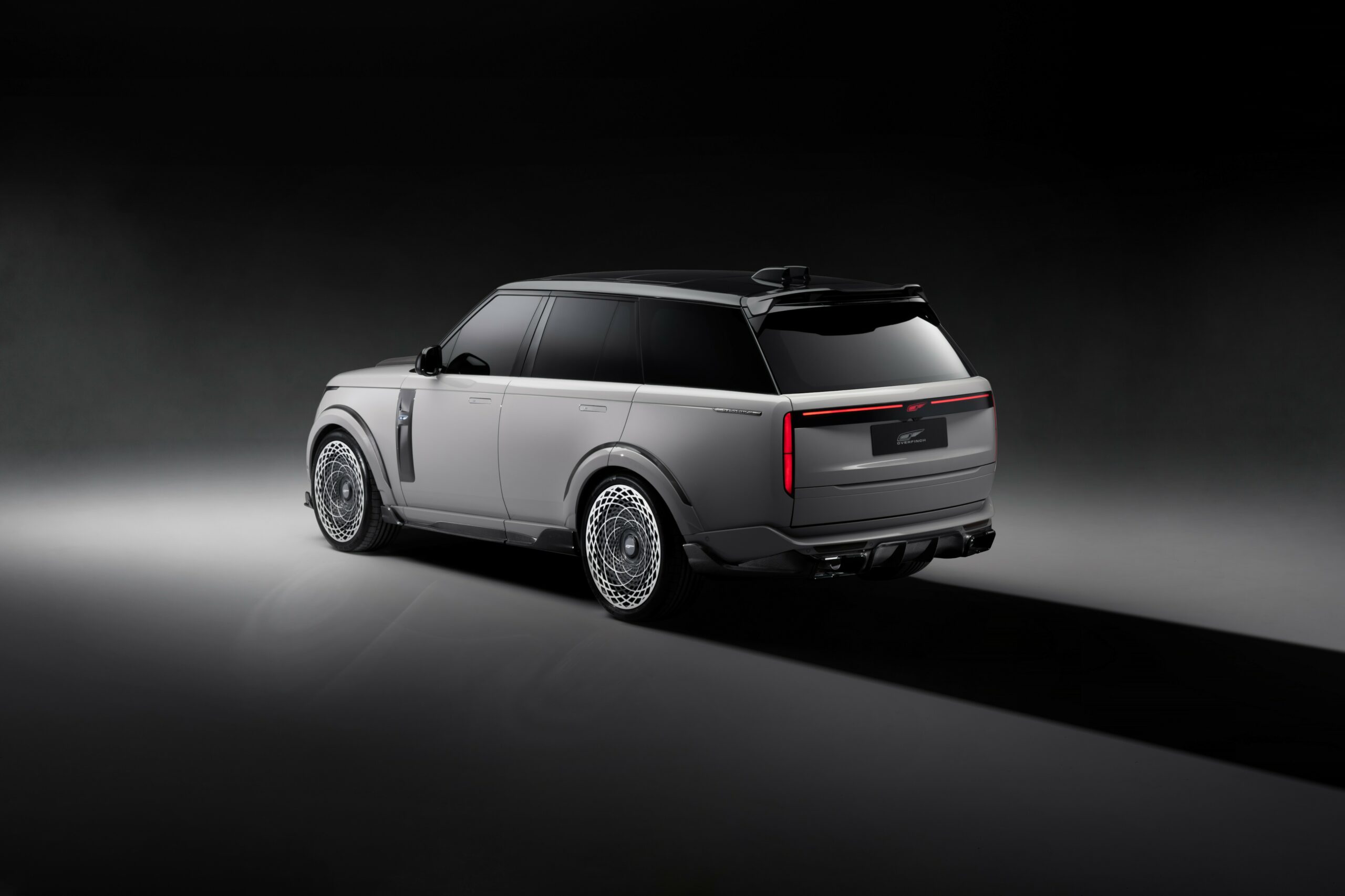 This Range Rover Rolls With Some Seriously Wild Wheels | Carscoops