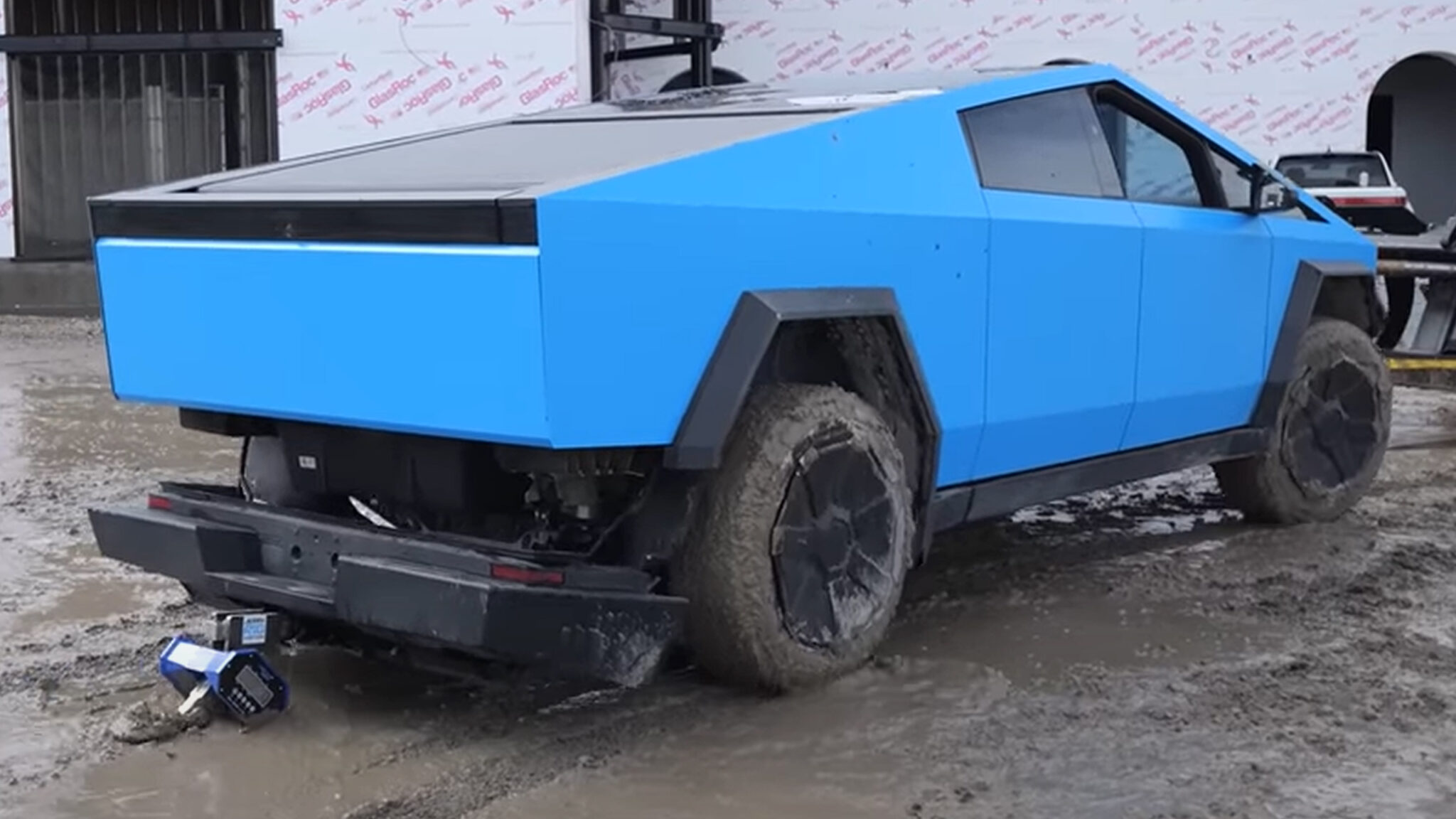 Torture Test Snaps Cybertruck’s Frame, Old Ram Holds Up Without ...