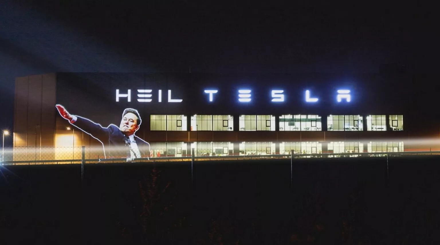 Huge Survey Finds 94% Of Germans Won’t Buy A Tesla After Musk’s ...