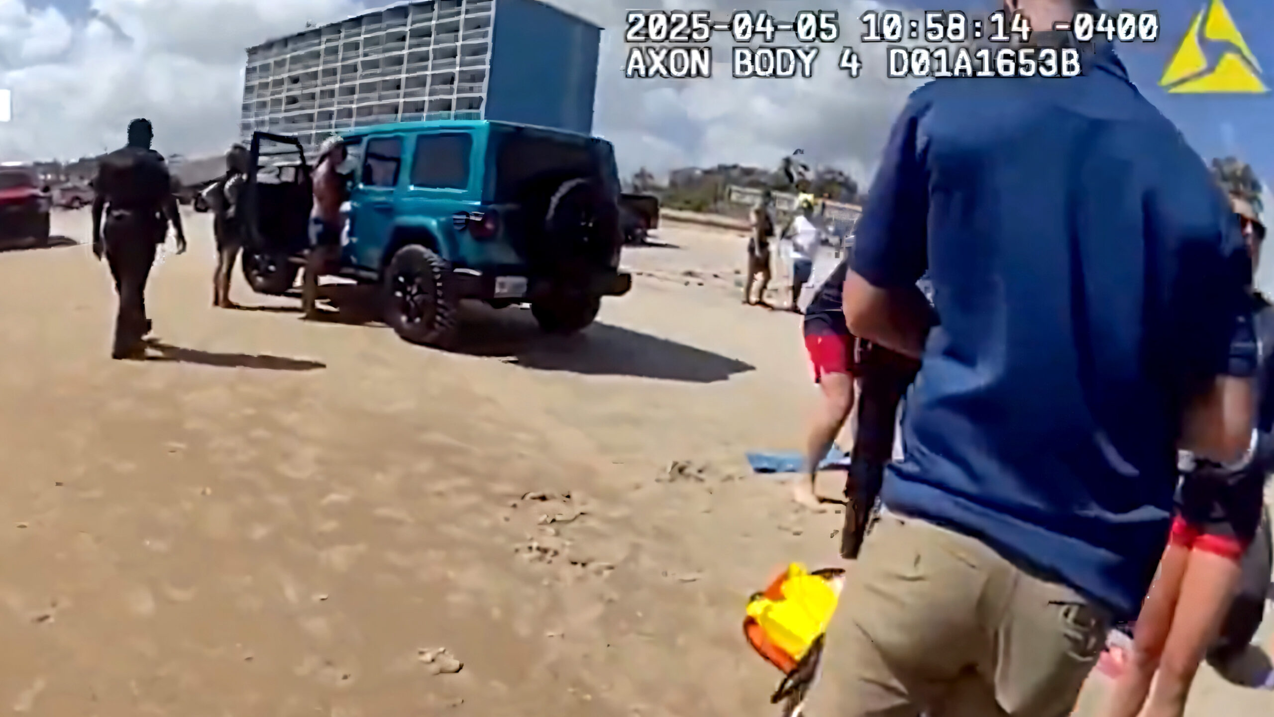 Jeep Runs Over Beachgoer Napping On Florida Beach | Carscoops