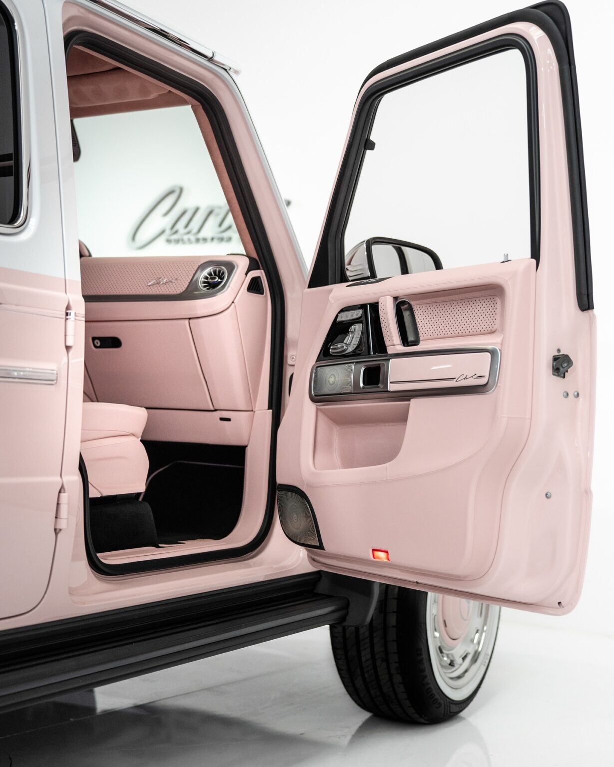 Pink G-Wagen Looks Wild Outside And Even Wilder Inside | Carscoops