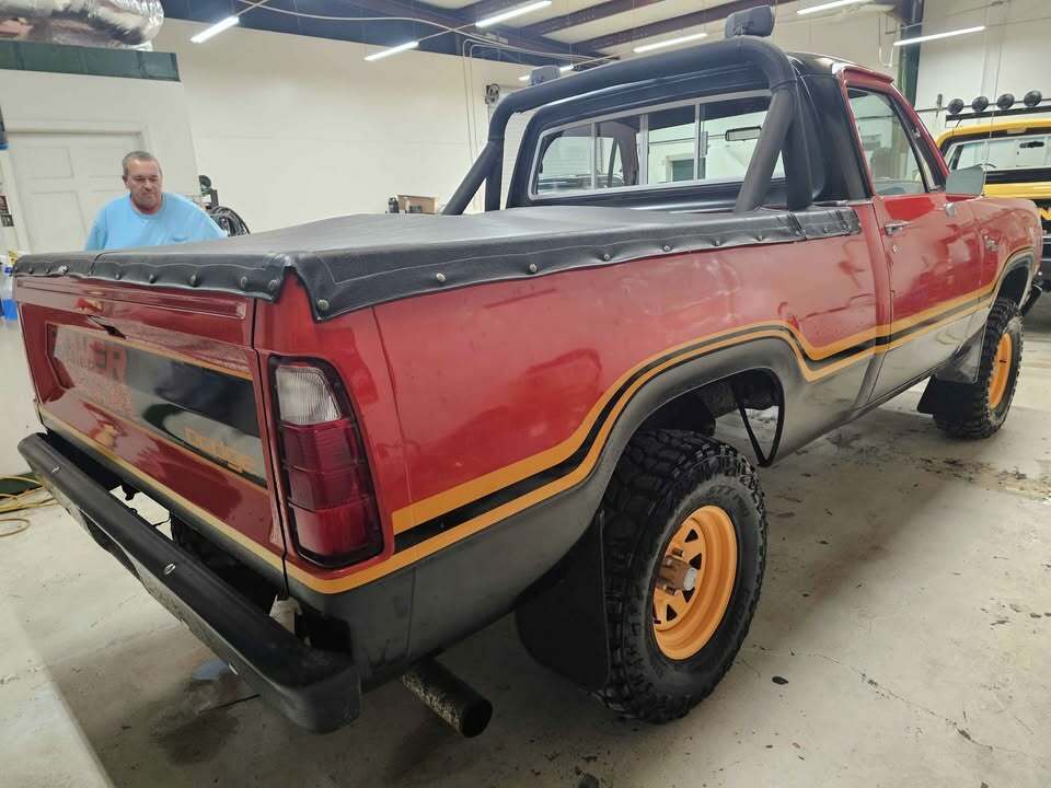 Barn Find Dodge Macho Power Wagon With 746 Miles Still Smells Like 1977 ...