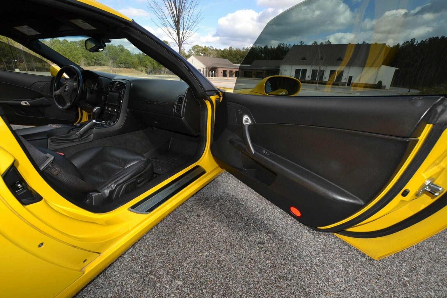 This Hertz Corvette ZHZ Is Loud, Yellow And Weirdly Sort Of Desirable ...