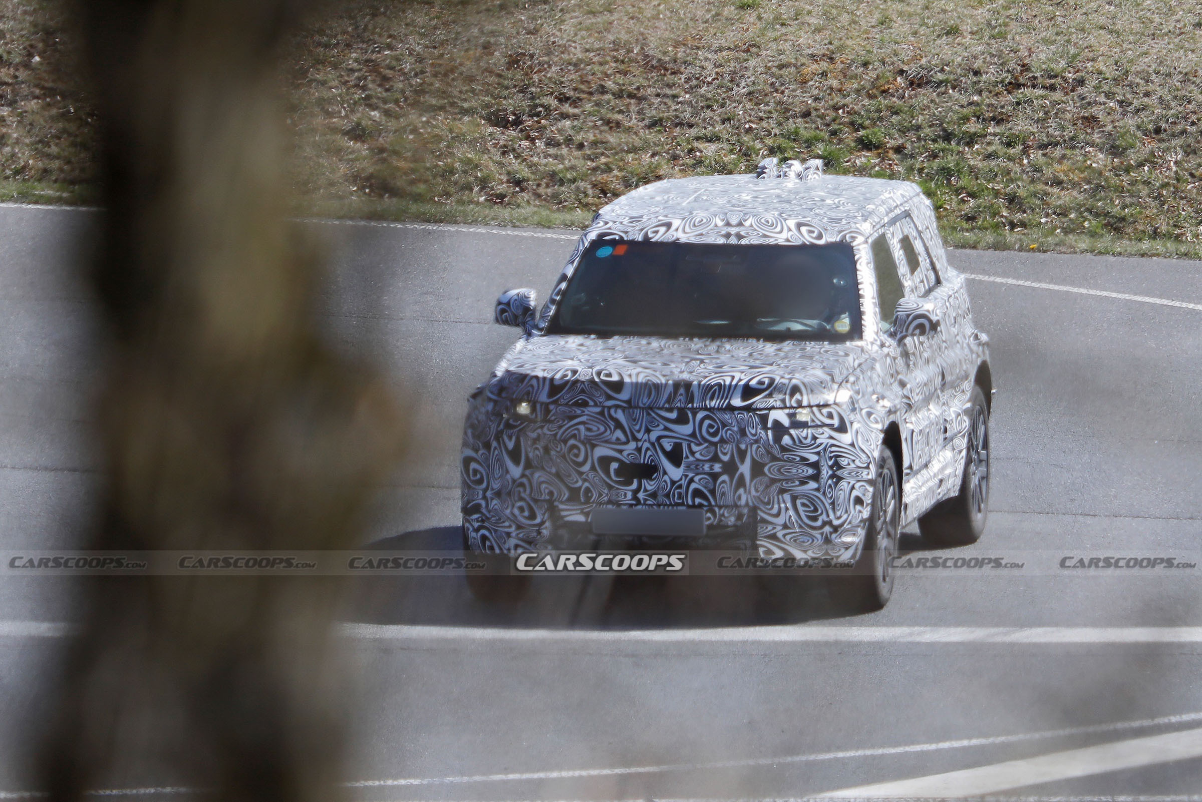 This Is Land Rover’s New Defender Baby EV | Carscoops