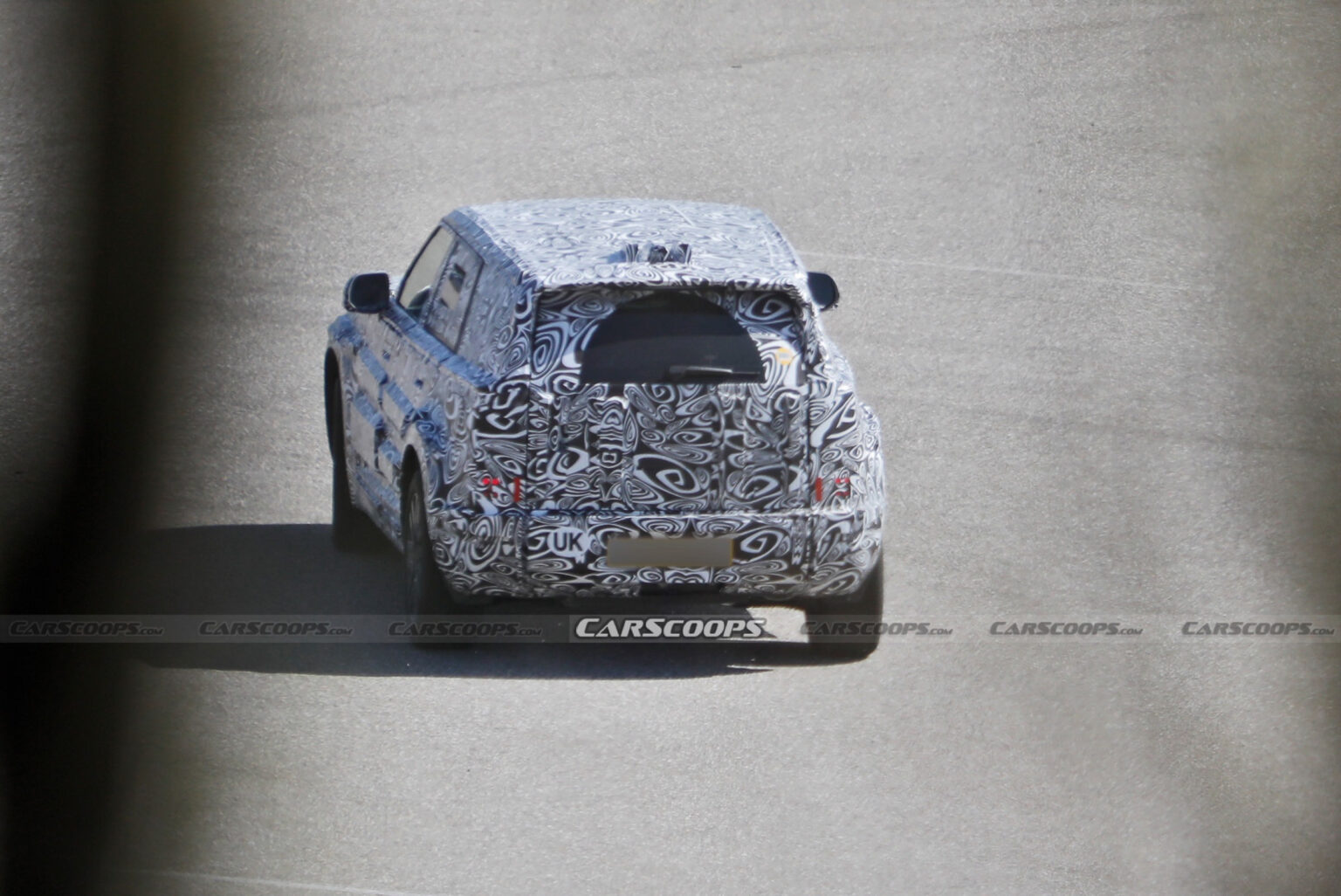 This Is Land Rover’s New Defender Baby EV | Carscoops