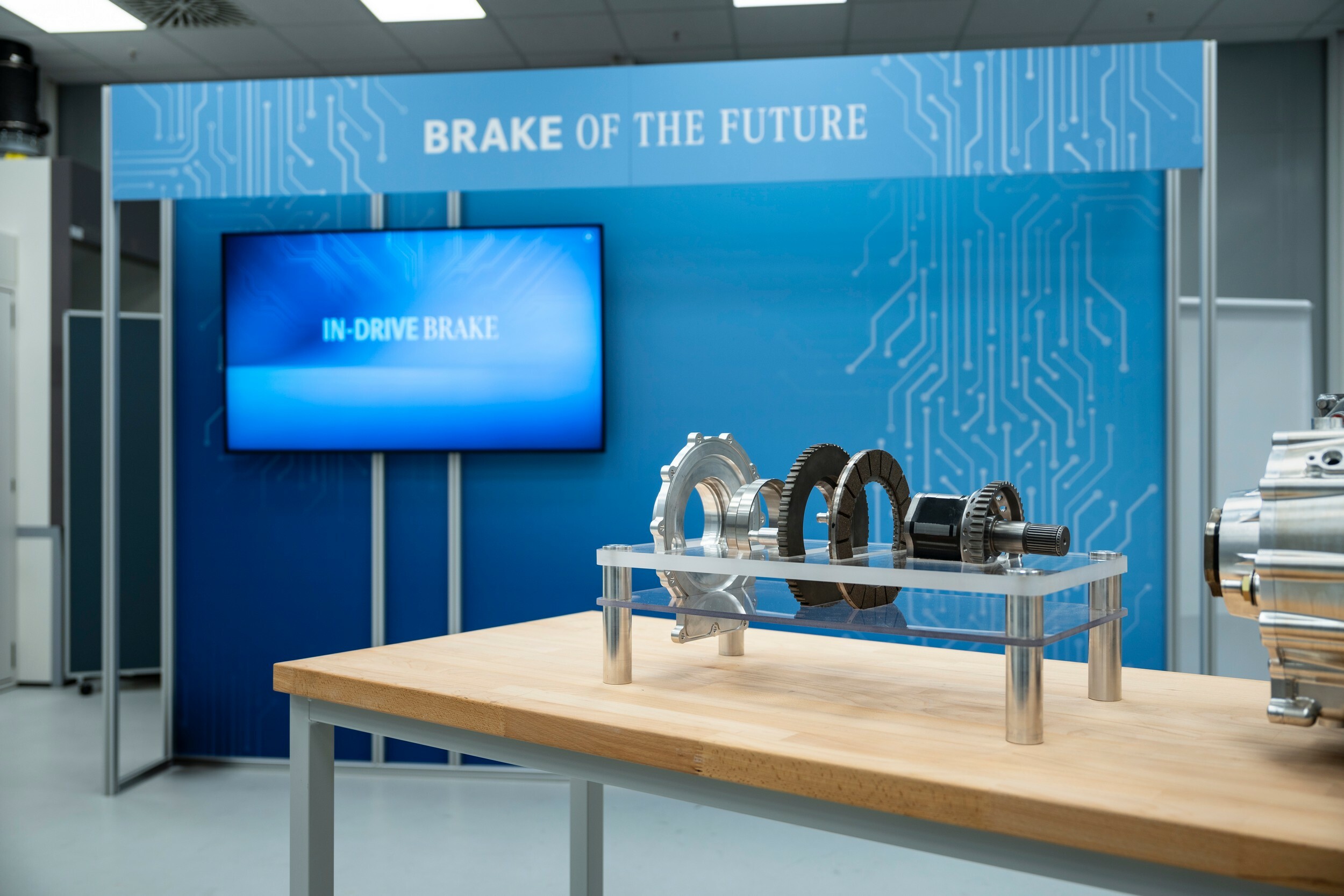 Mercedes’ Solar Paint Could Give EVs Thousands Of Miles Of Range Every ...