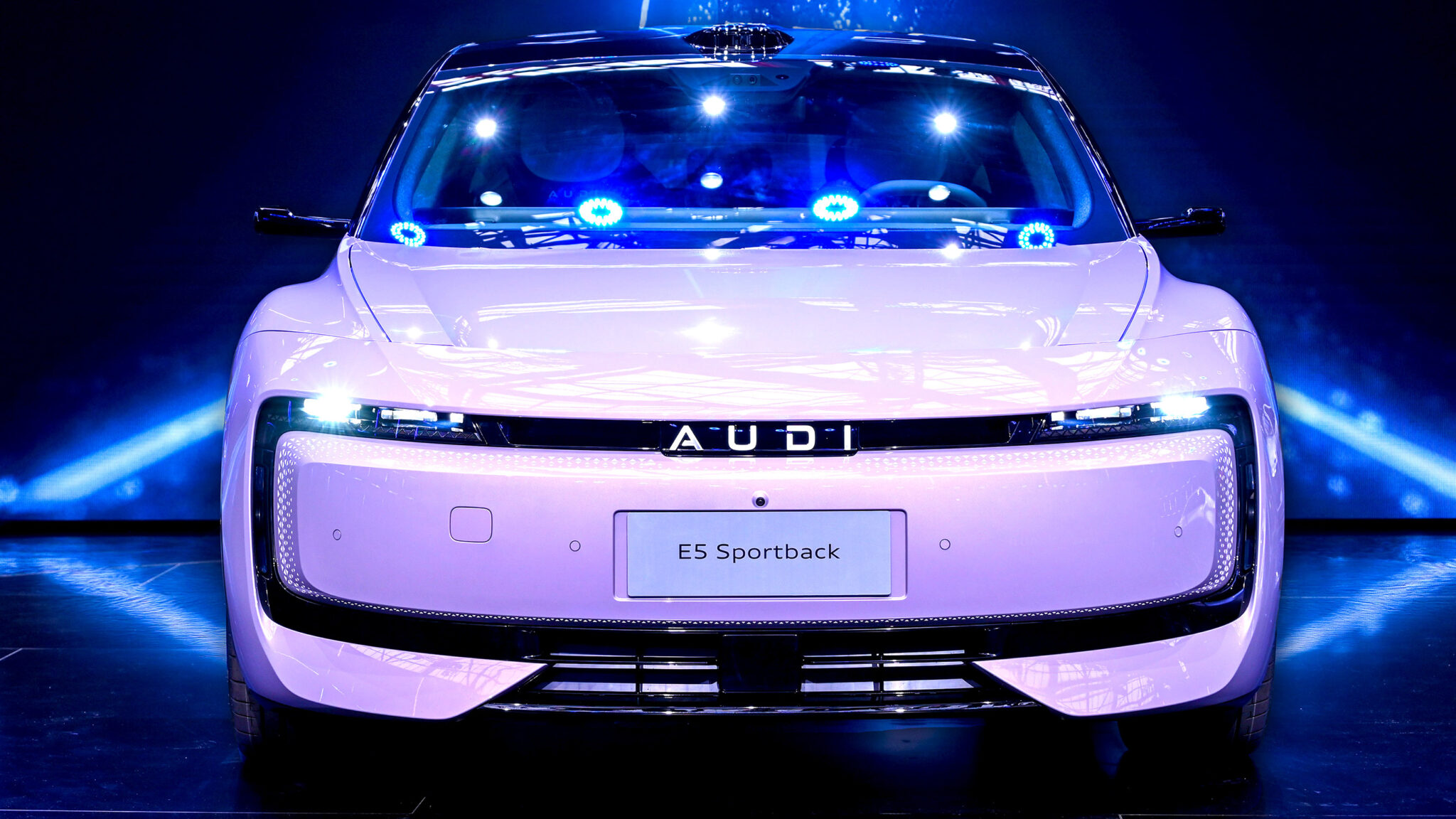 Audi’s AUDI Launches 770 HP Wagon Most Of The World Will Never See ...