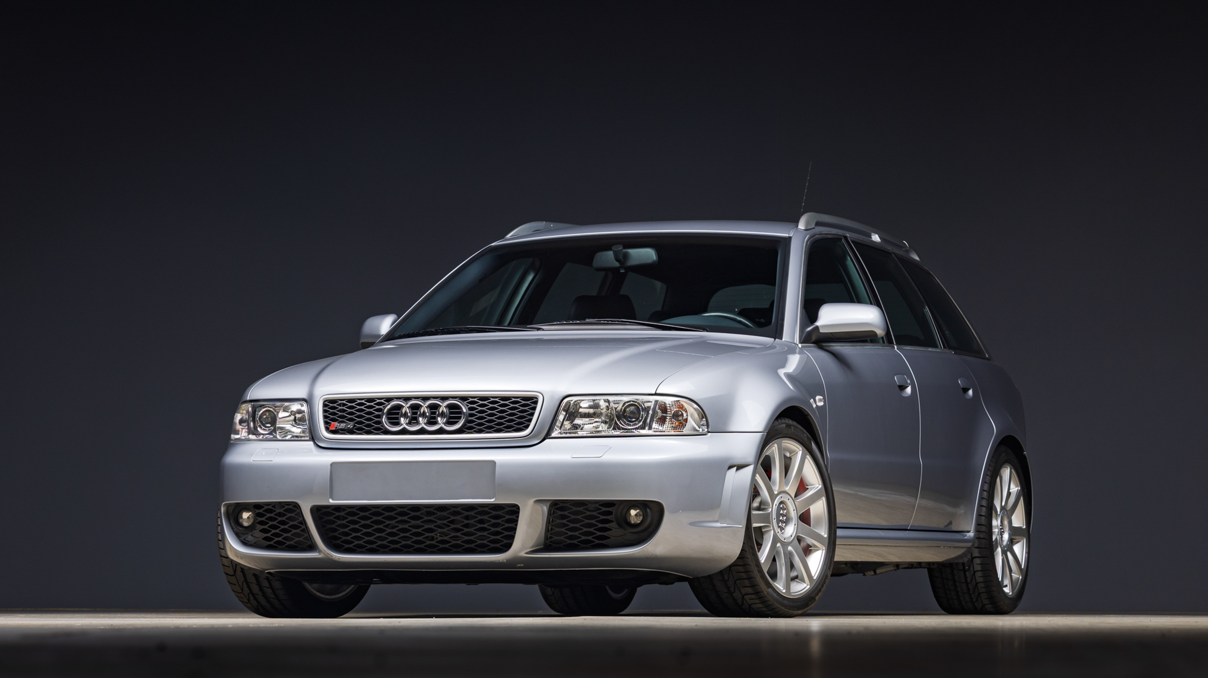 Is This 7k-Mile Audi RS4 Wagon Worth More Than A Brand New RS6 Avant ...