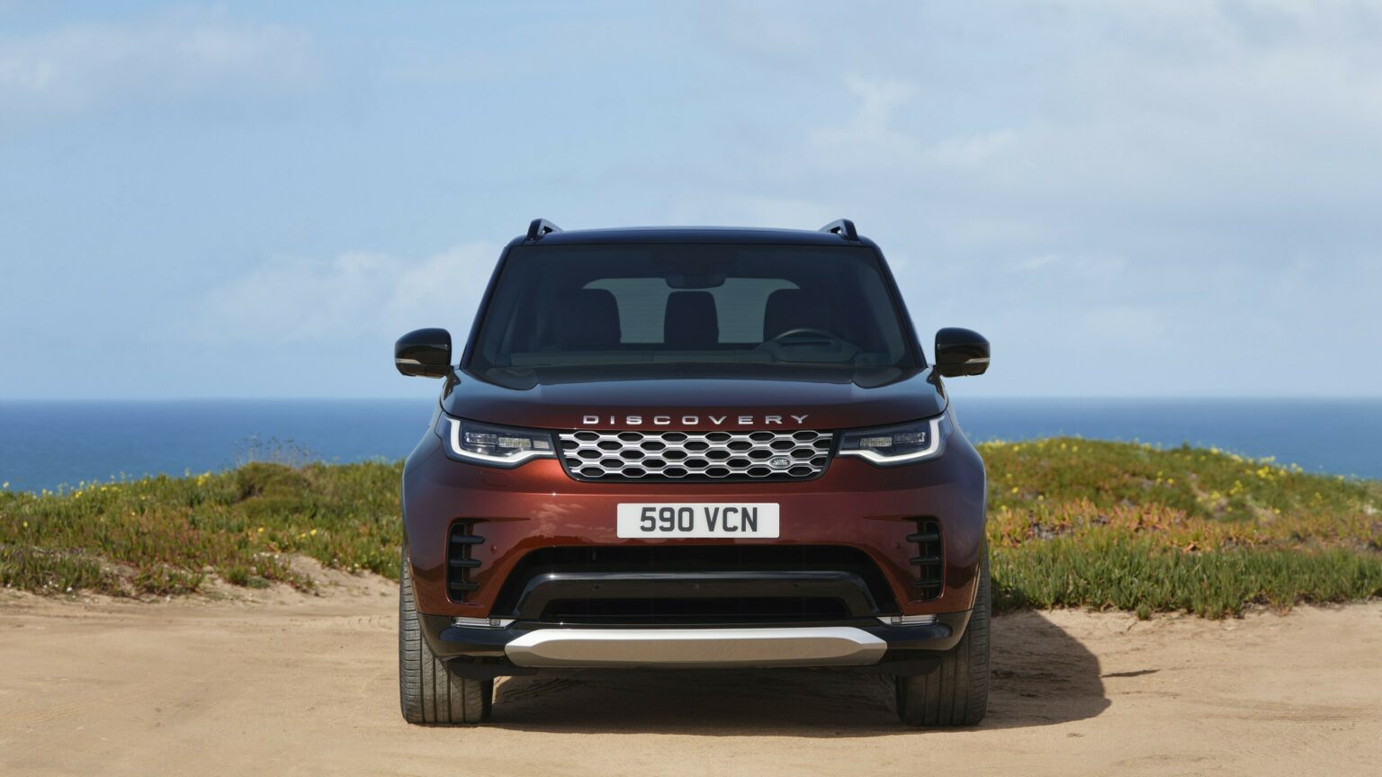 This Is The Most Luxurious Land Rover Discovery Ever Made | Carscoops