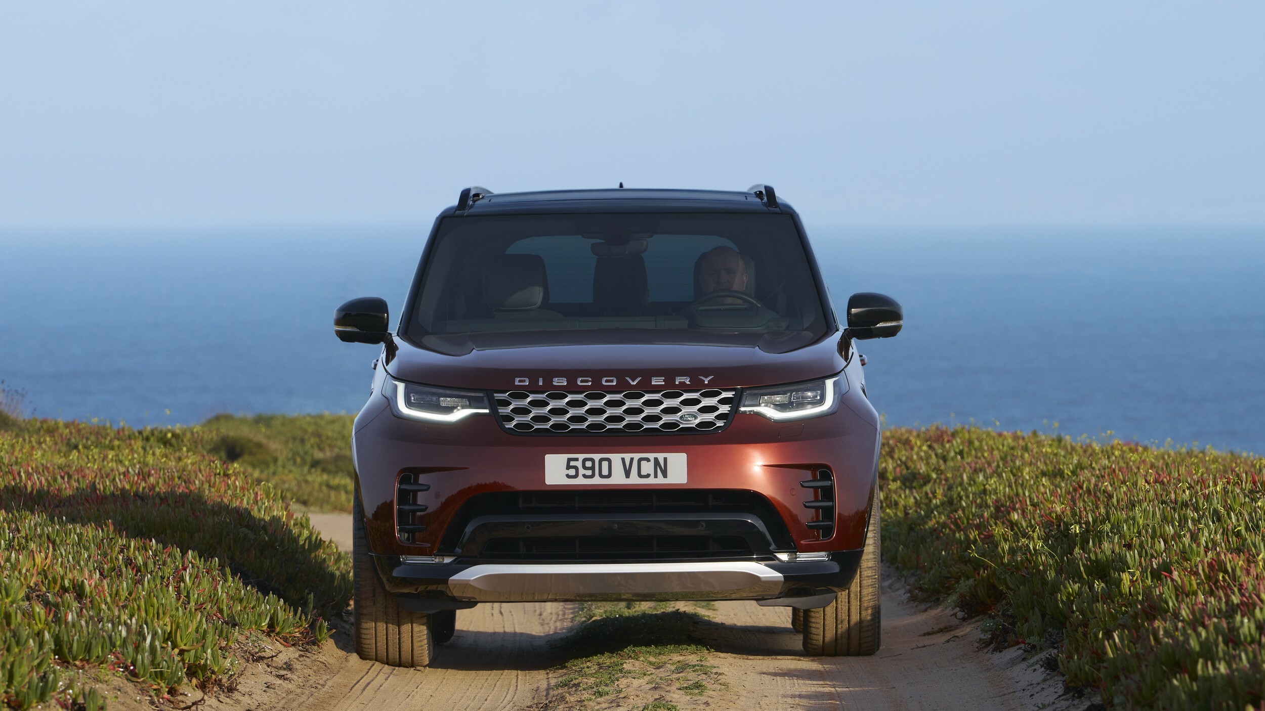 This Is The Most Luxurious Land Rover Discovery Ever Made | Carscoops