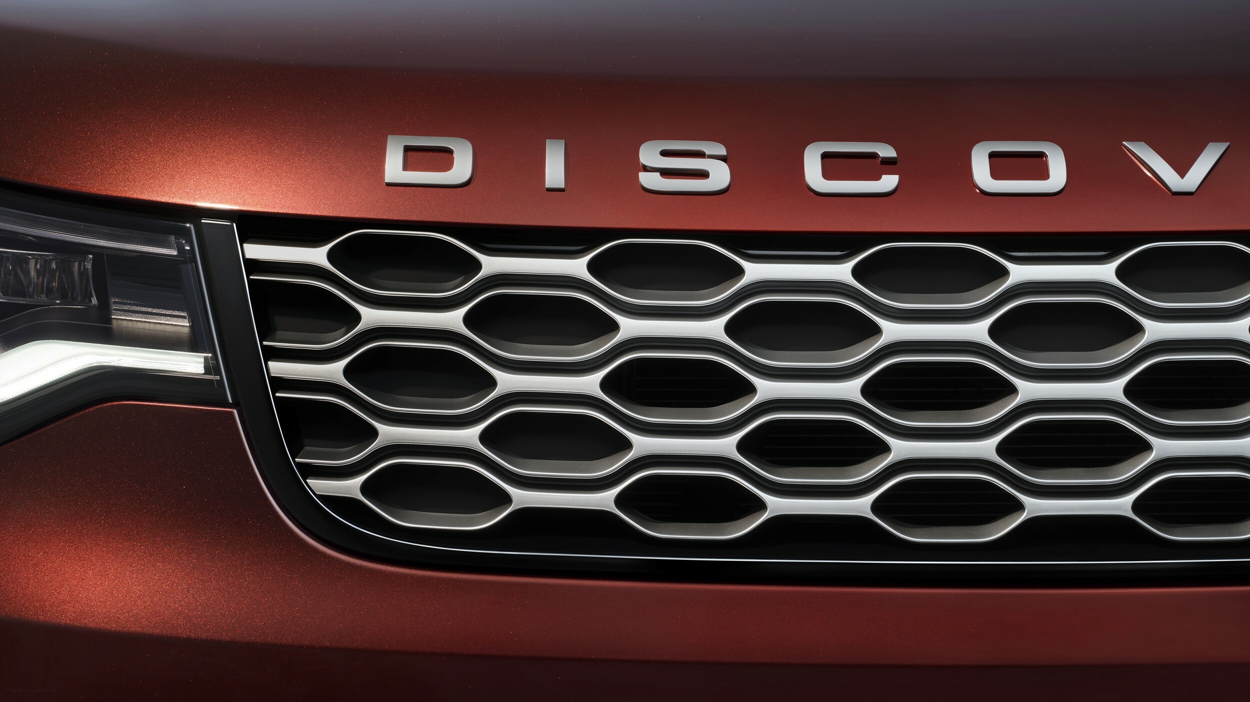 This Is The Most Luxurious Land Rover Discovery Ever Made | Carscoops