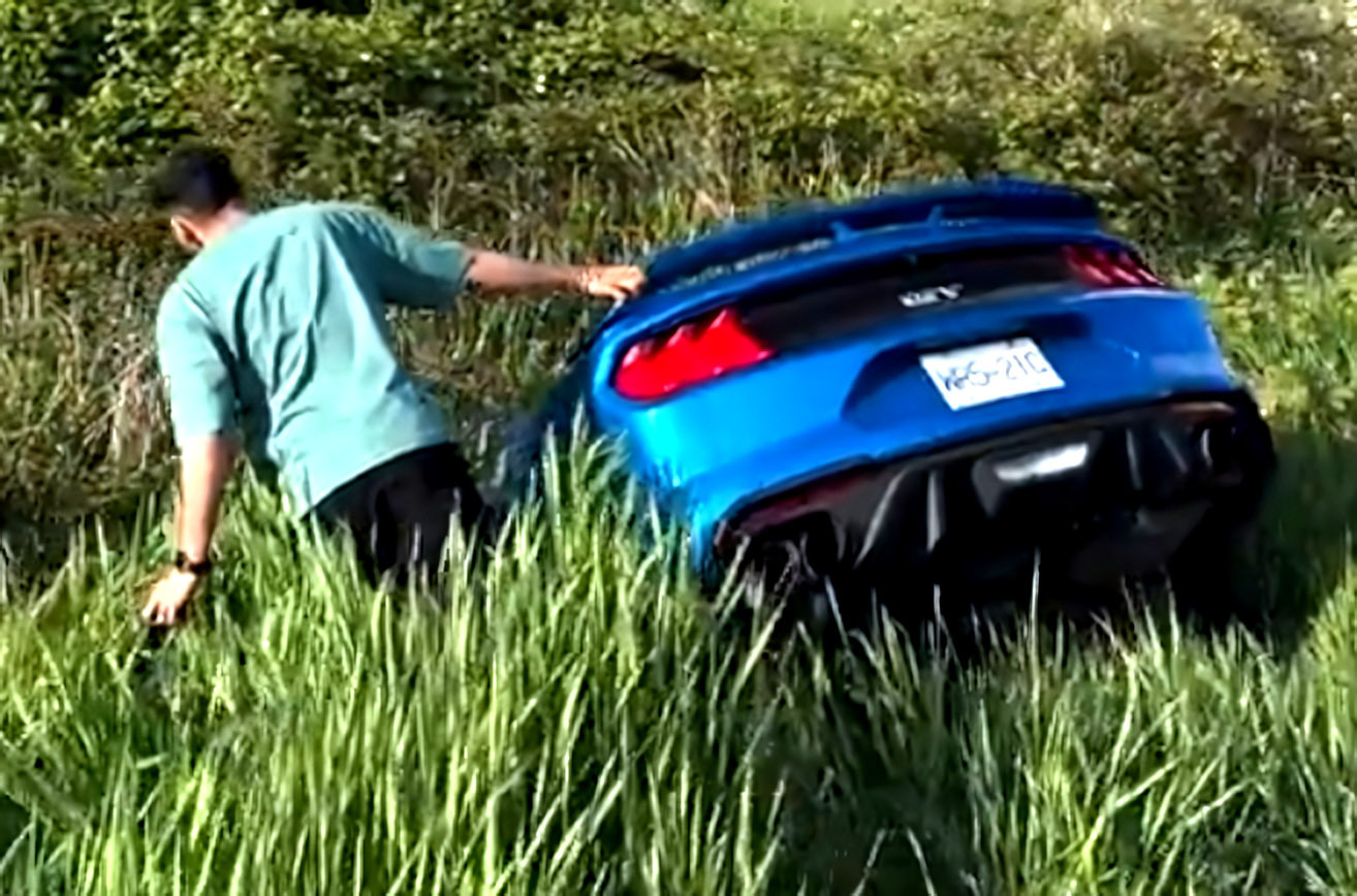 Mustang’s Global Tour Of Crashes Continues In Canada | Carscoops