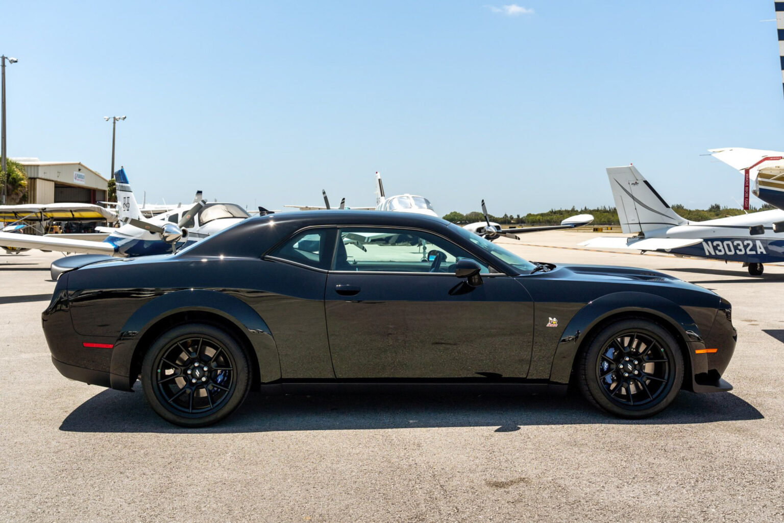 Barely Driven Last Call Challenger Goes For $10K Under MSRP | Carscoops