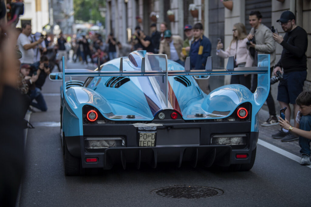 The 1,000 HP Hypercar That Seats Two Of Your Friends | Carscoops