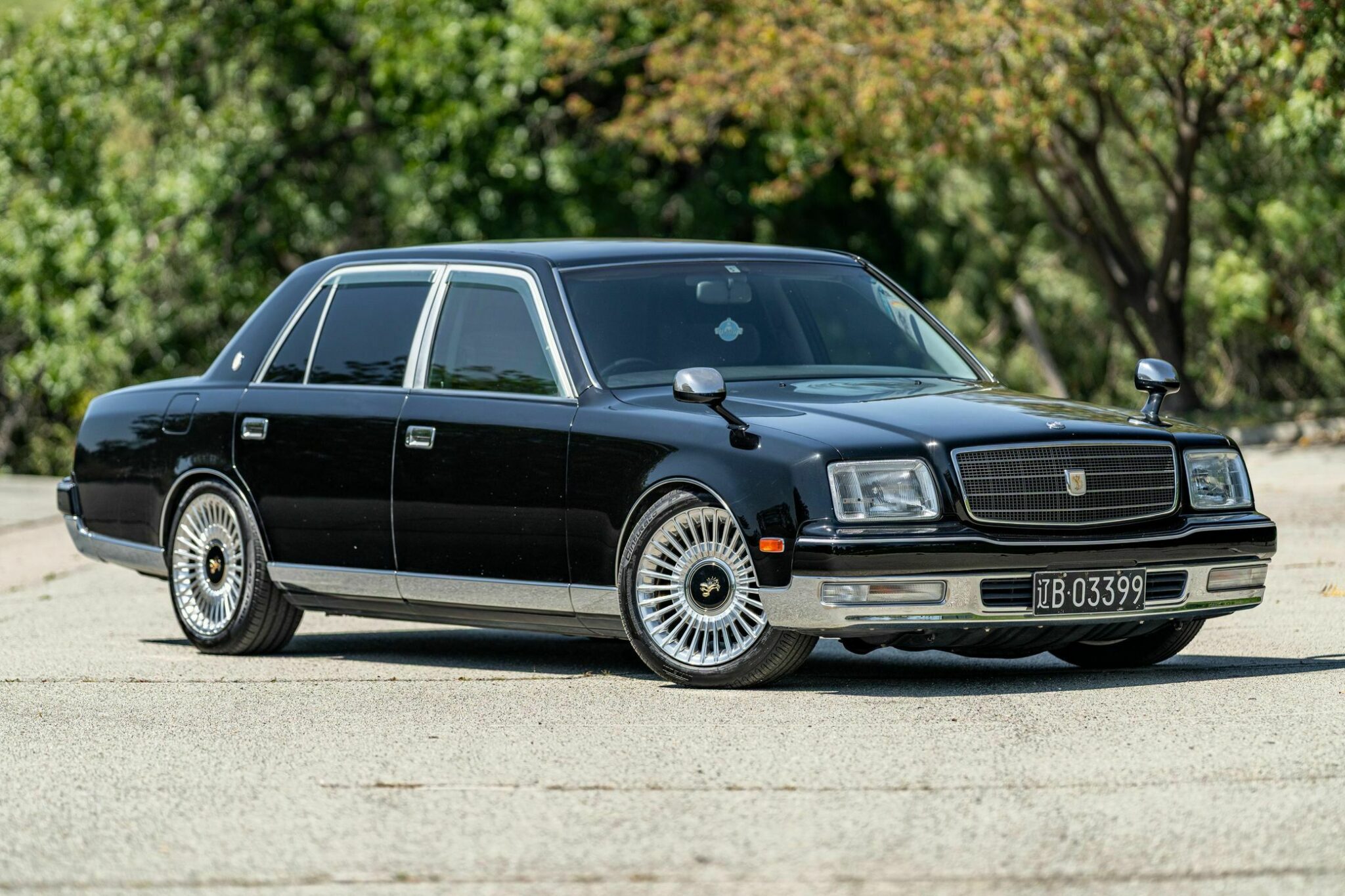 The Most Luxurious Japanese V12 Sedan For The Price Of A Used Corolla ...