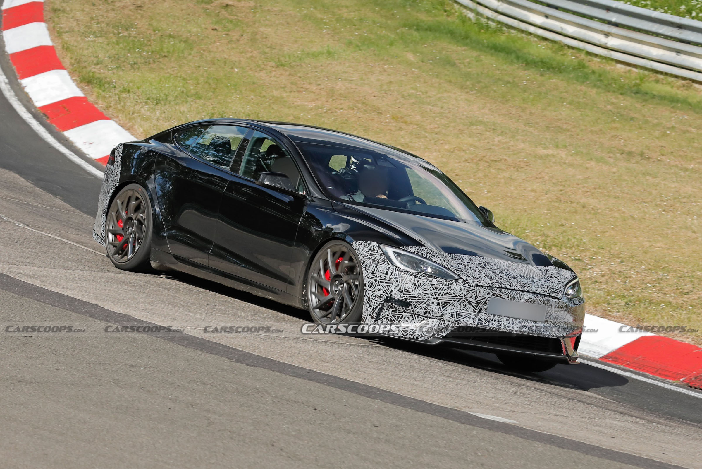Tesla’s Model S Plaid Facelift Is Not What You Expected | Carscoops