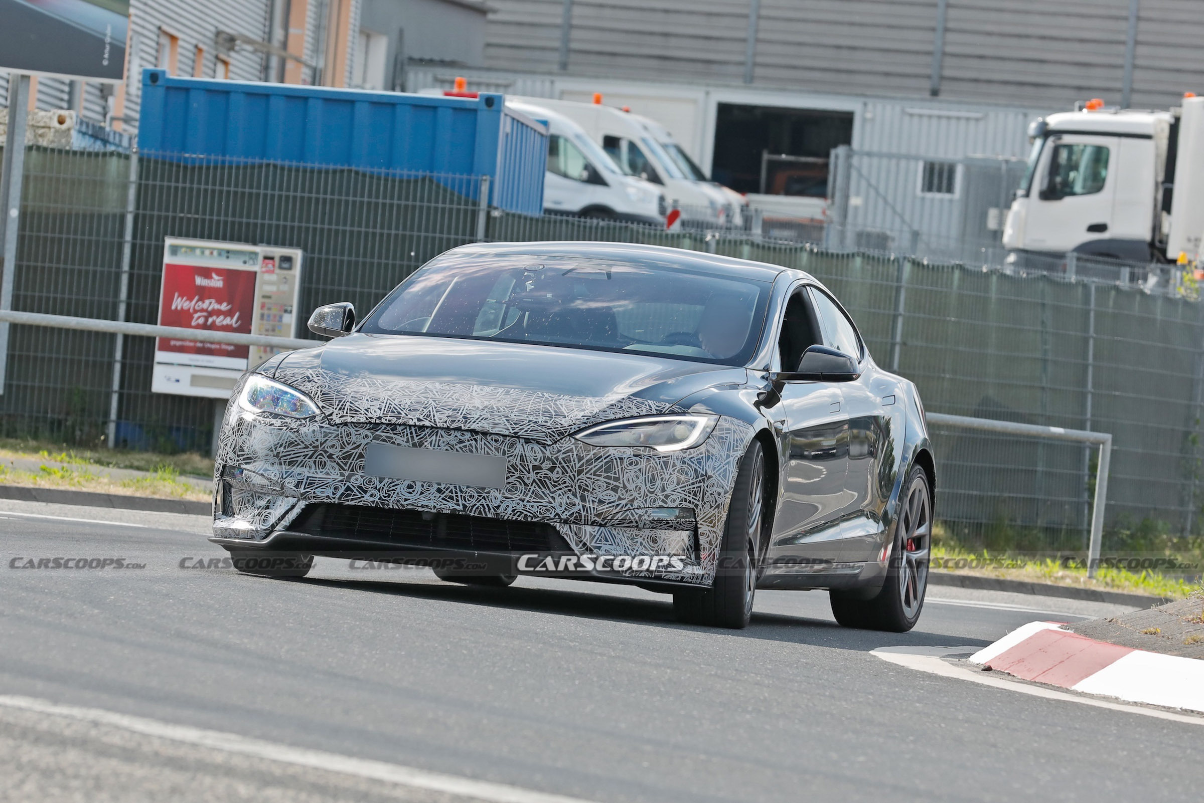 Tesla’s Model S Plaid Facelift Is Not What You Expected | Carscoops