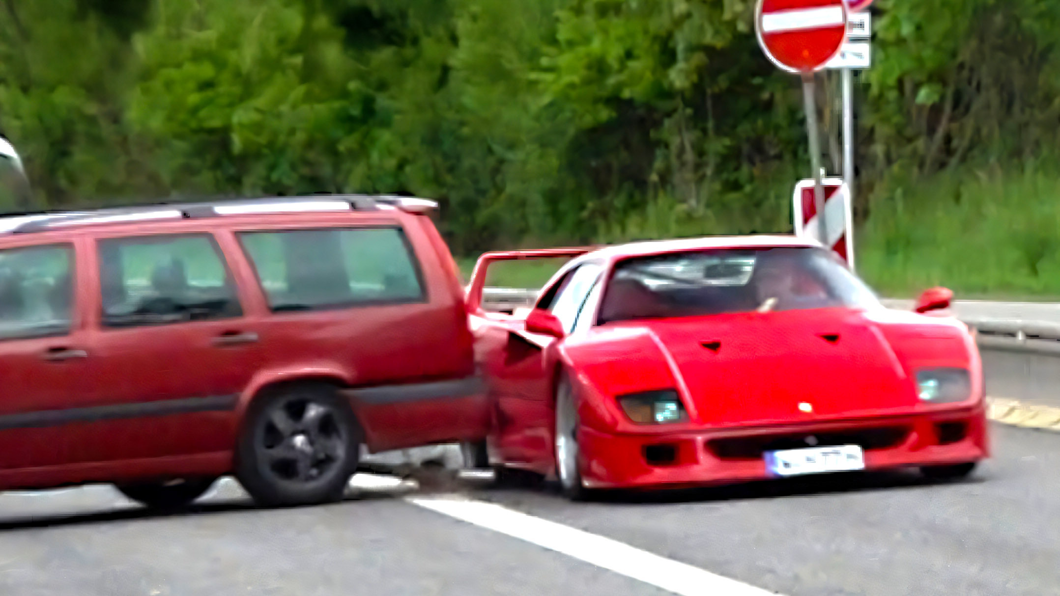 Ferrari F40 | Carscoops