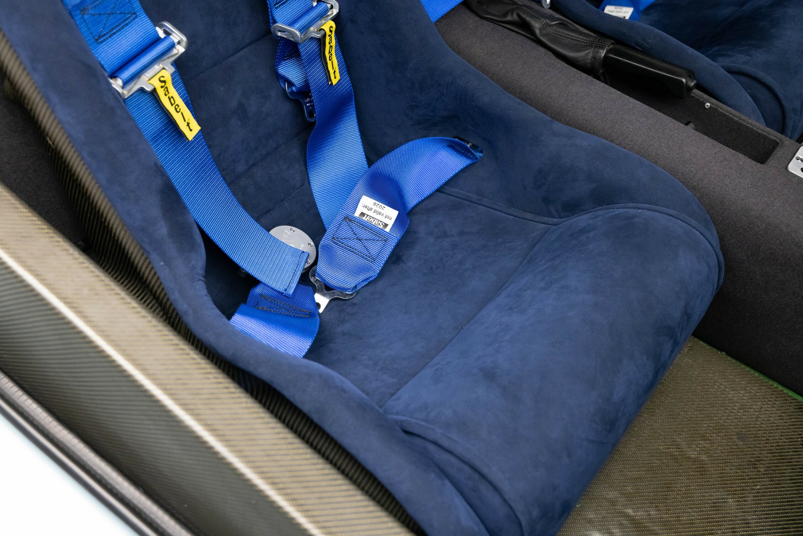 You’re Not Supposed To Modify An F40 But This One Deserved It | Carscoops