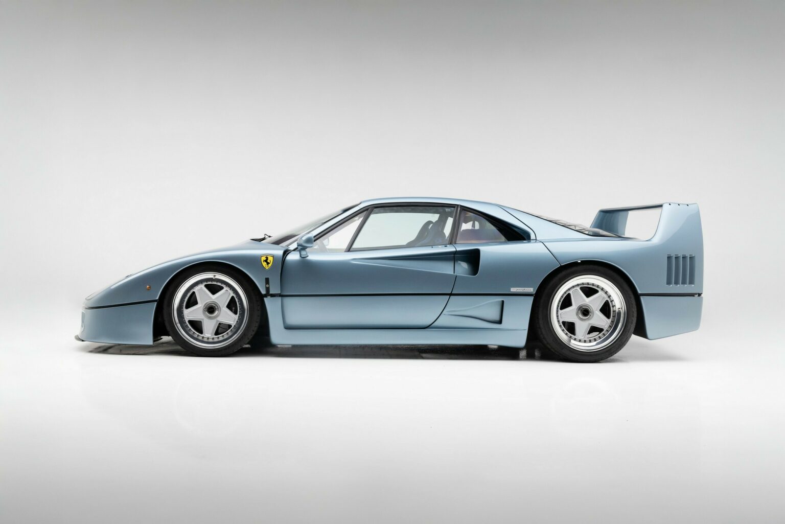 You’re Not Supposed To Modify An F40 But This One Deserved It | Carscoops