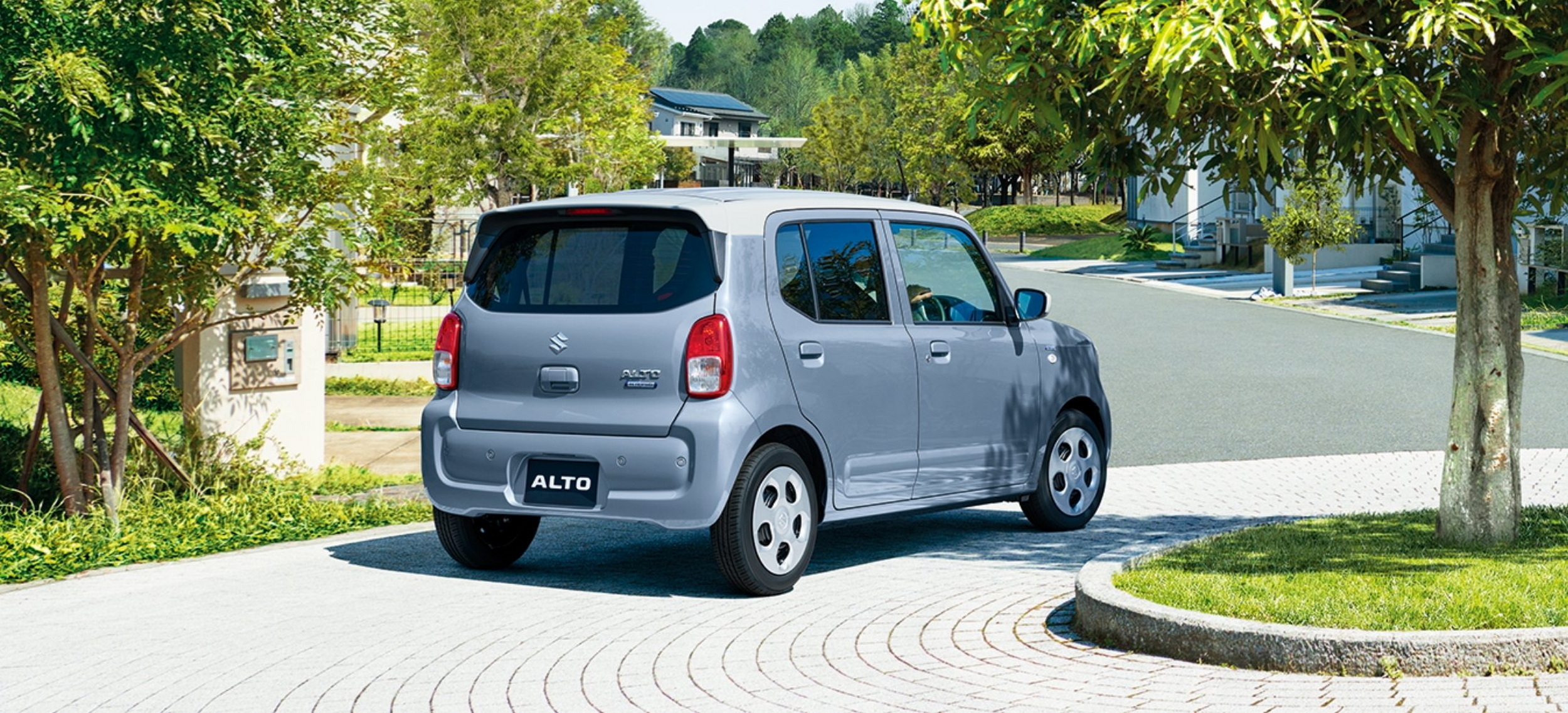 This $7,700 Suzuki Just Got A New Face And Over 66 MPG | Carscoops