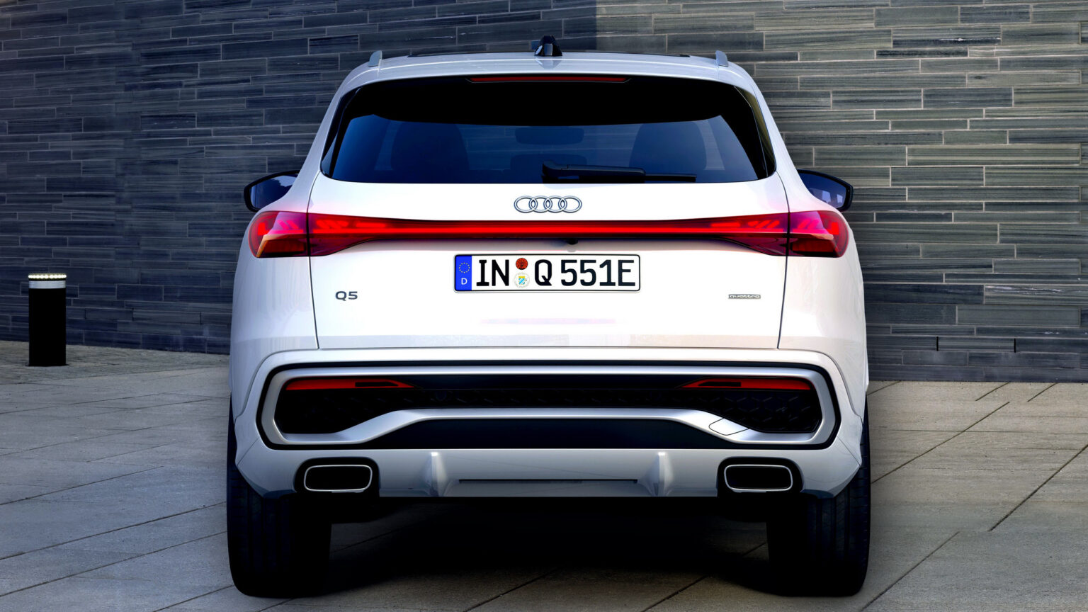 Audi’s Q5 Hits 62 Miles Without Gas And Charges Faster Than Your Laptop ...
