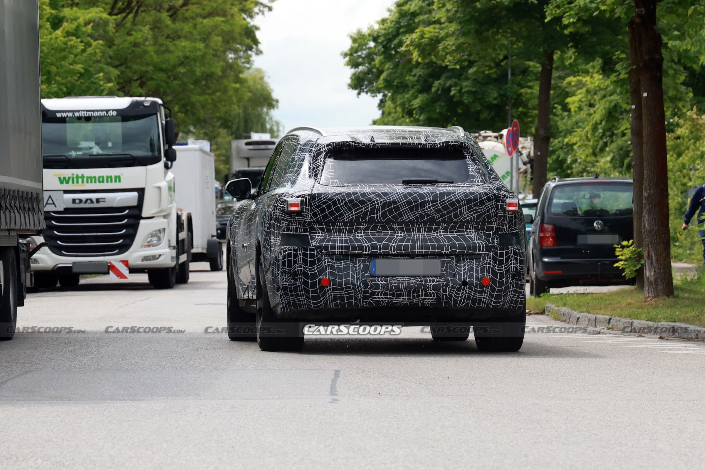 BMW Could Be Bringing Back Range-Extended Models | Carscoops