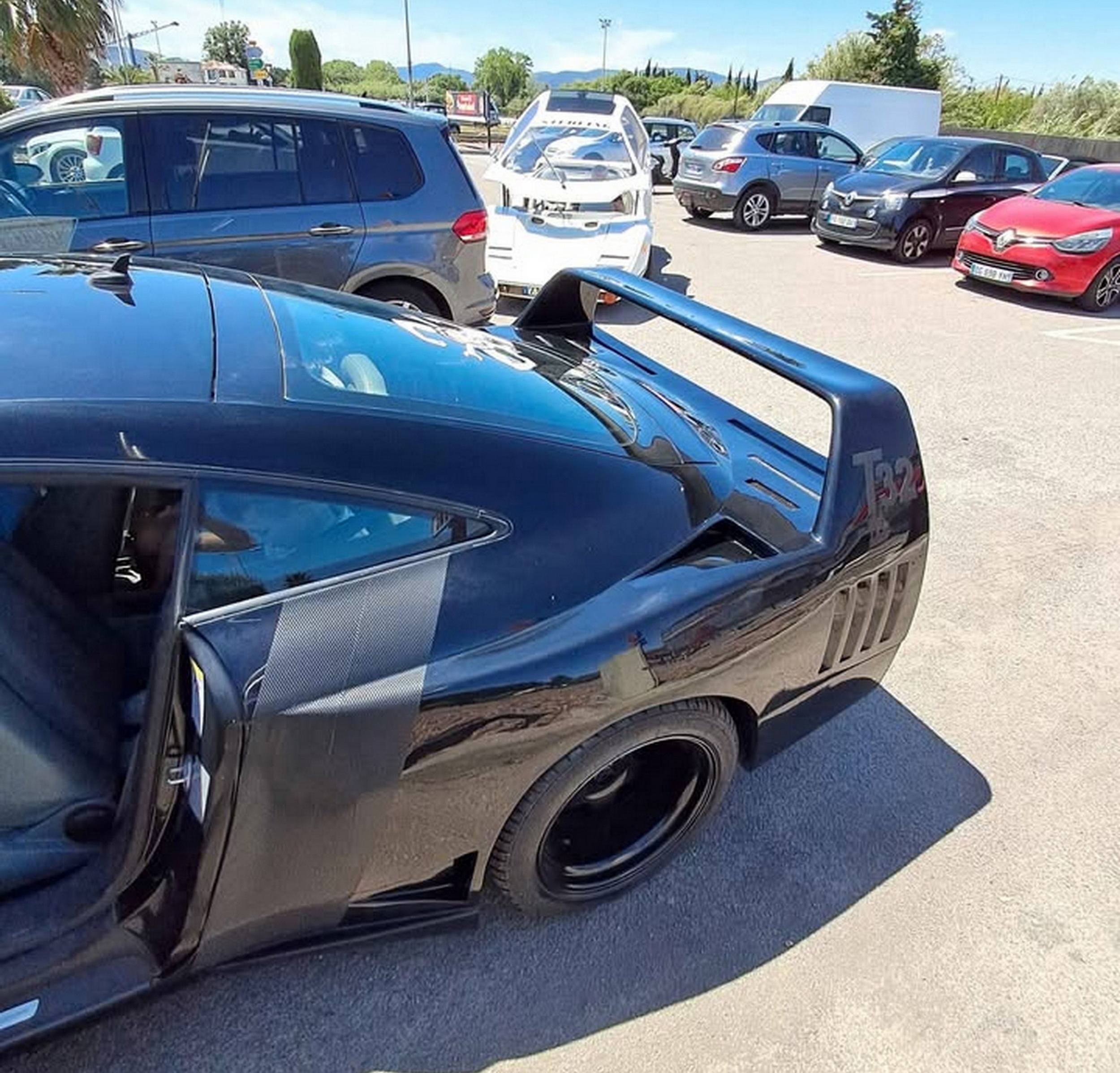 Fake Ferrari F40 Hurts A German Sports Car And Our Eyes | Carscoops