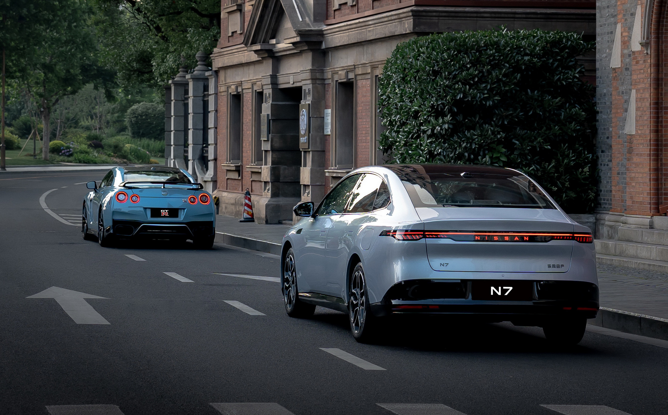 Nissan’s $17K Maxima-Sized EV Took Off In China And Now It’s Going ...