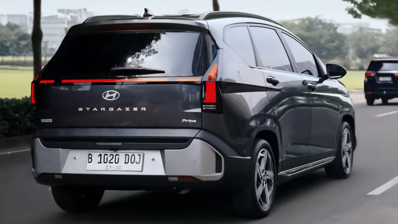 Hyundai’s Affordable Minivans Grew Teeth And Now Look Ready To Bite ...